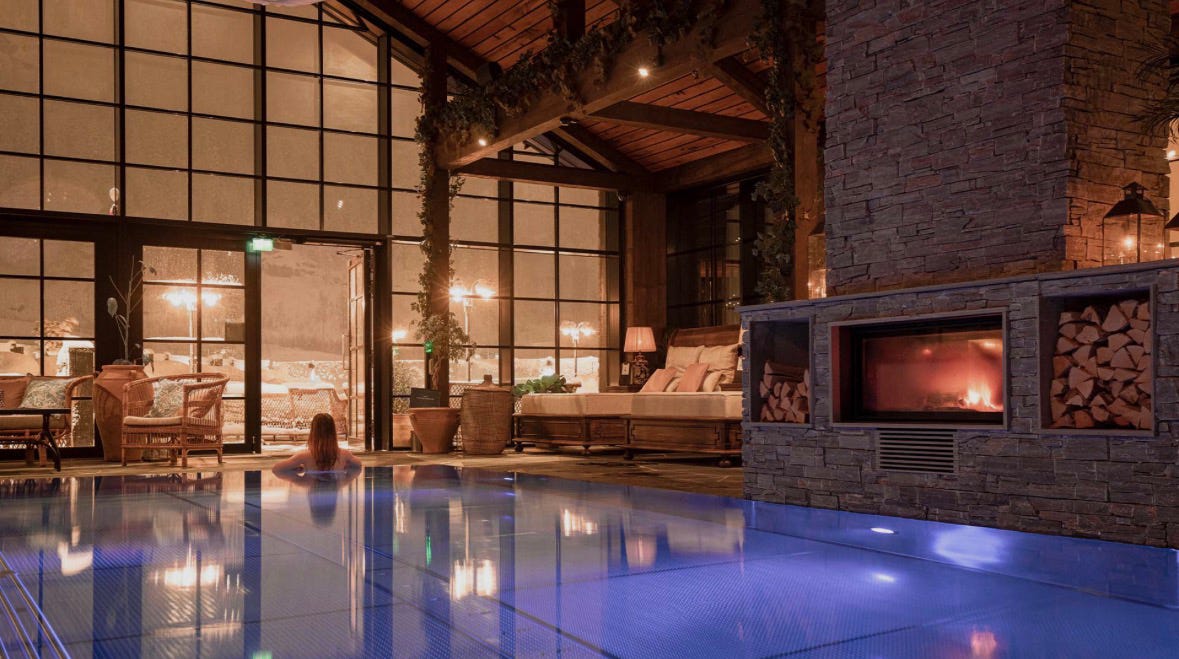 Gavekort Fyri Resort m/3 retters og Pool club | FINN-torget