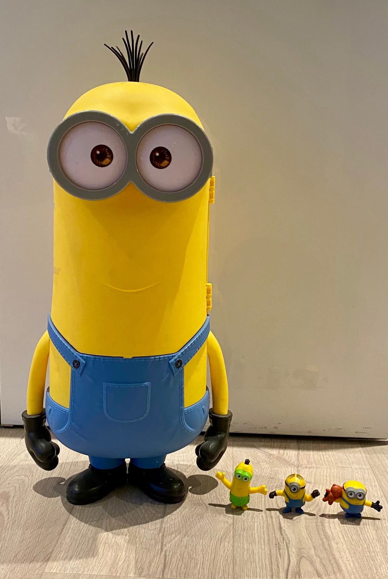 Mega Minion 55 cm | FINN-torget