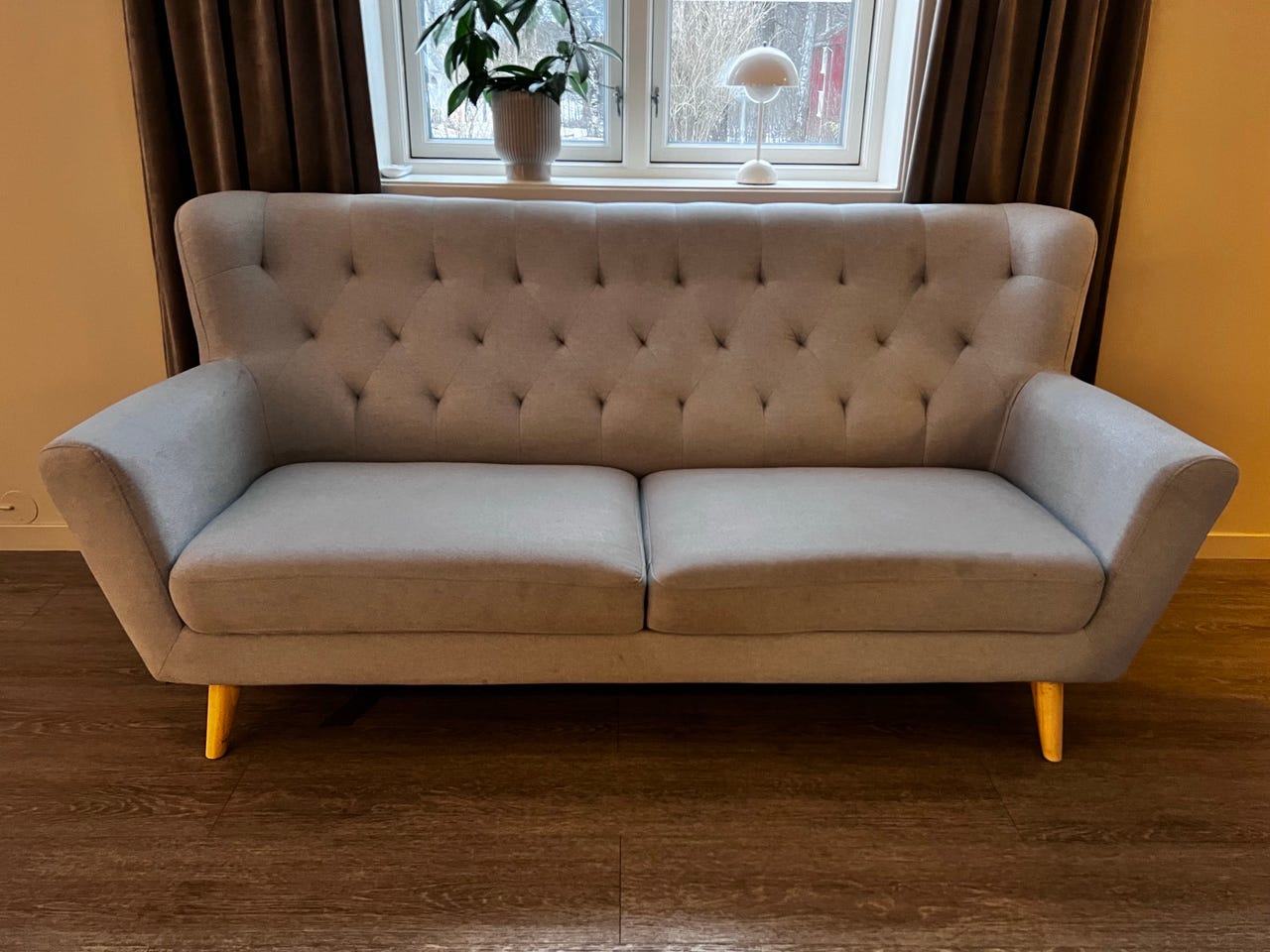 Elegant og tidløs sofa | FINN-torget