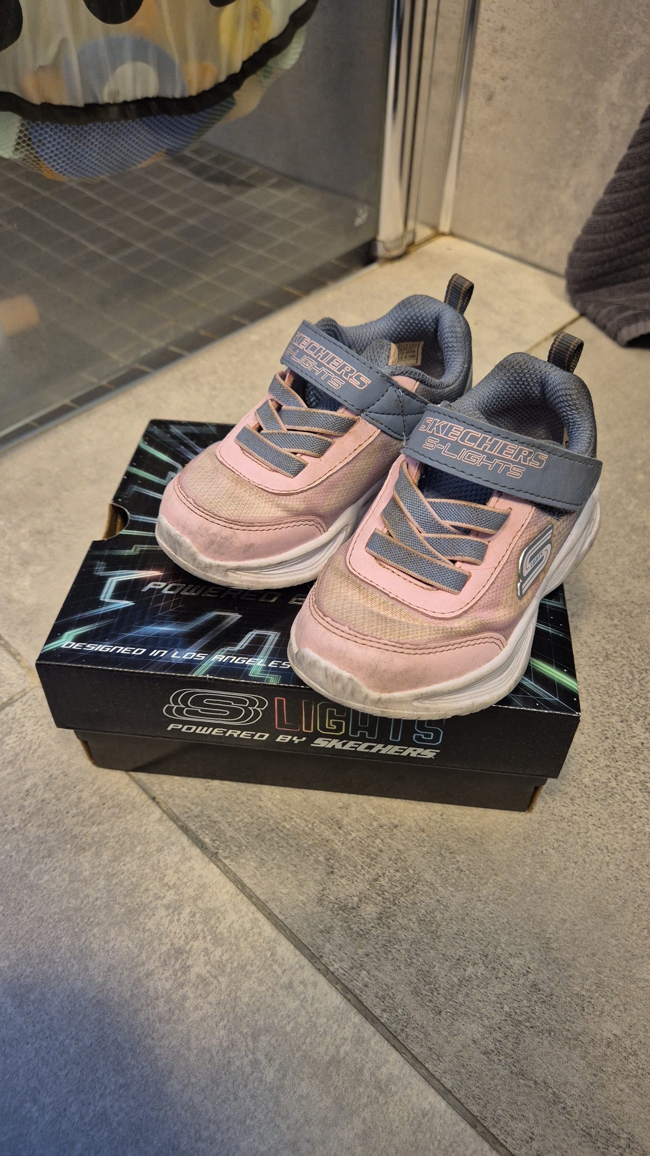 skechers blinkesko | FINN-torget