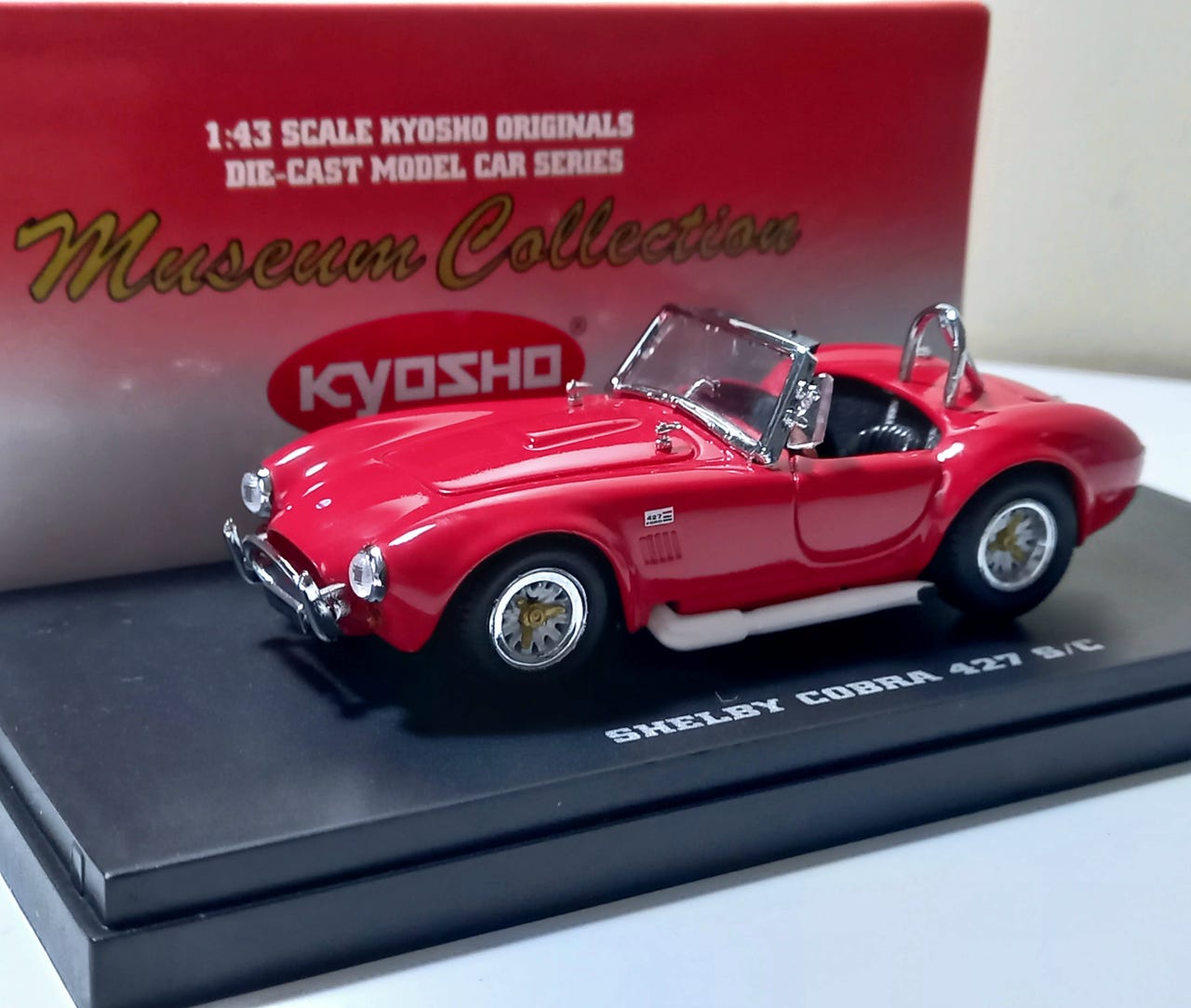 1:43 Kyosho Shelby Cobra 427 S/C | FINN-torget