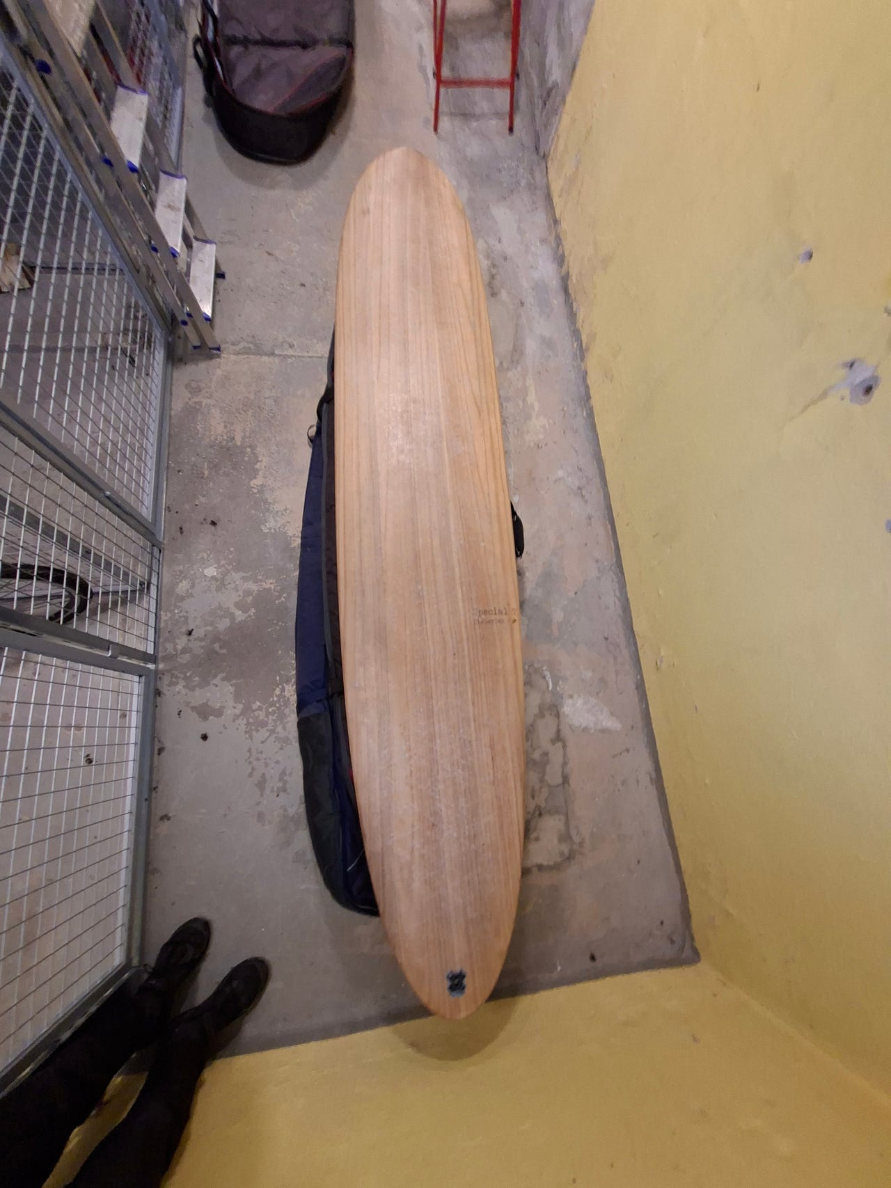Firewire Special T 9ft6 TimberTek Longboard Surfebrett | FINN-torget