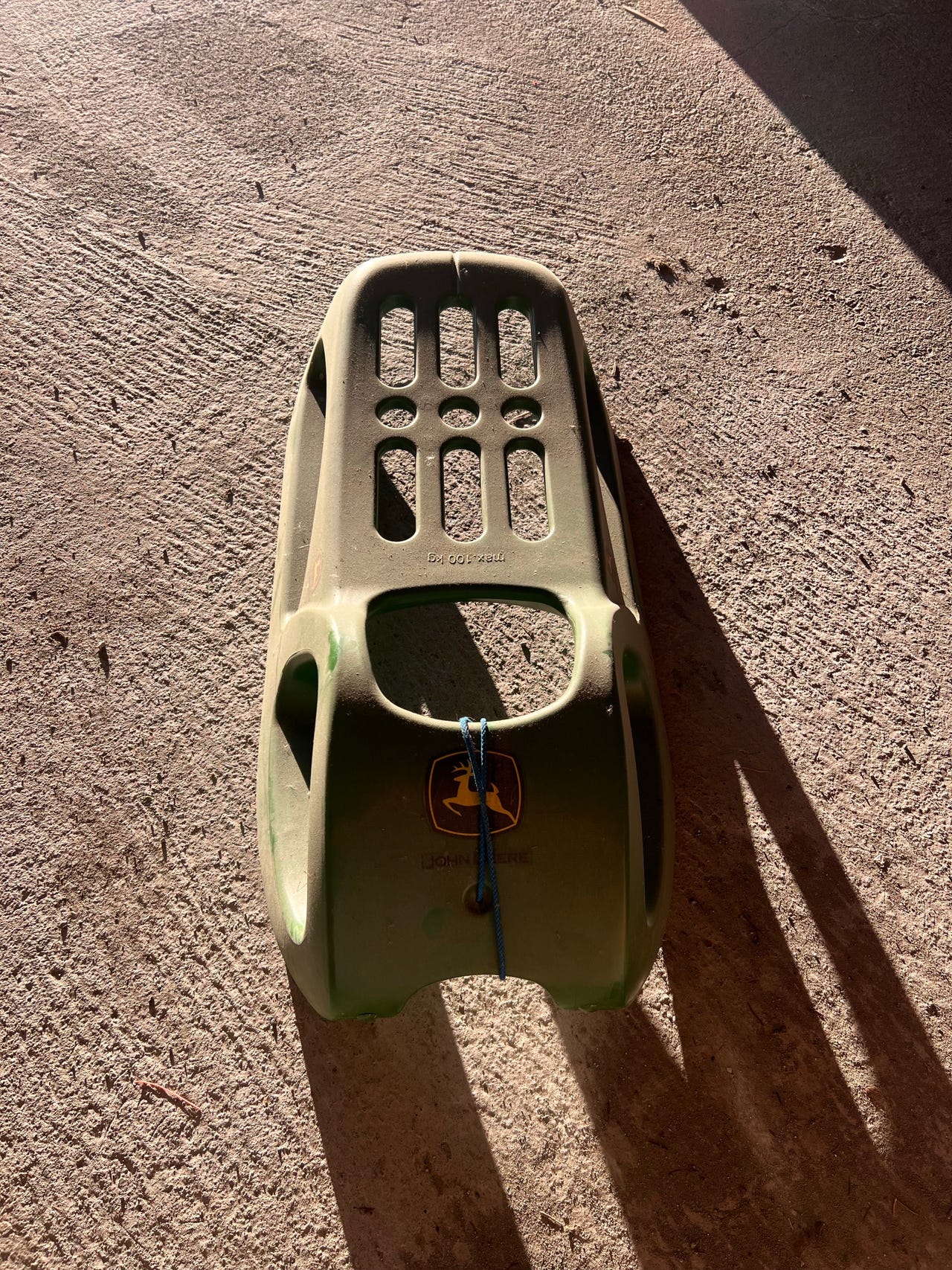 John Deere akebrett / barnepulk – med tau (brukt) | FINN-torget