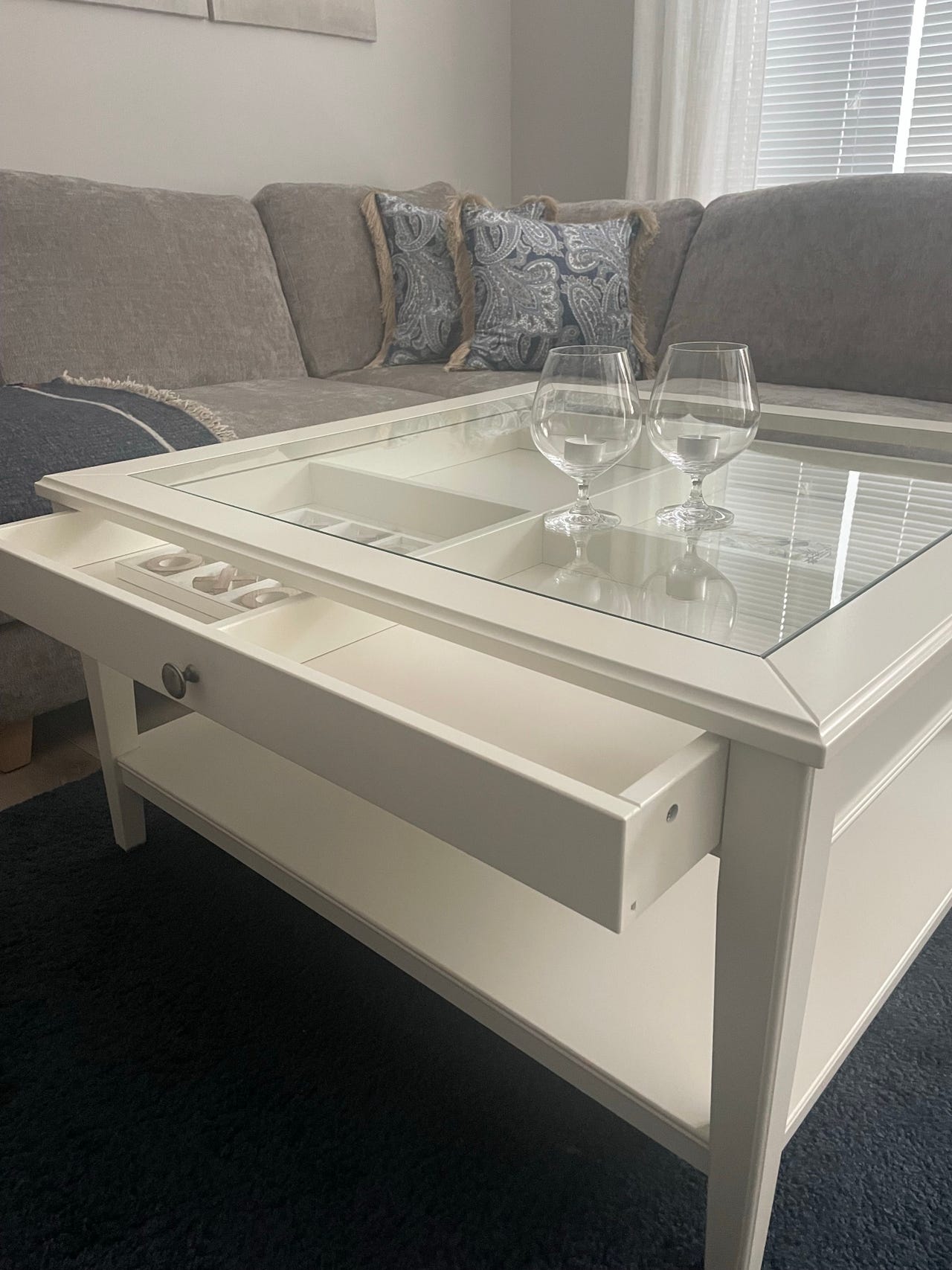 IKEA Liatorp sofabord hvit - helt som nytt | FINN-torget