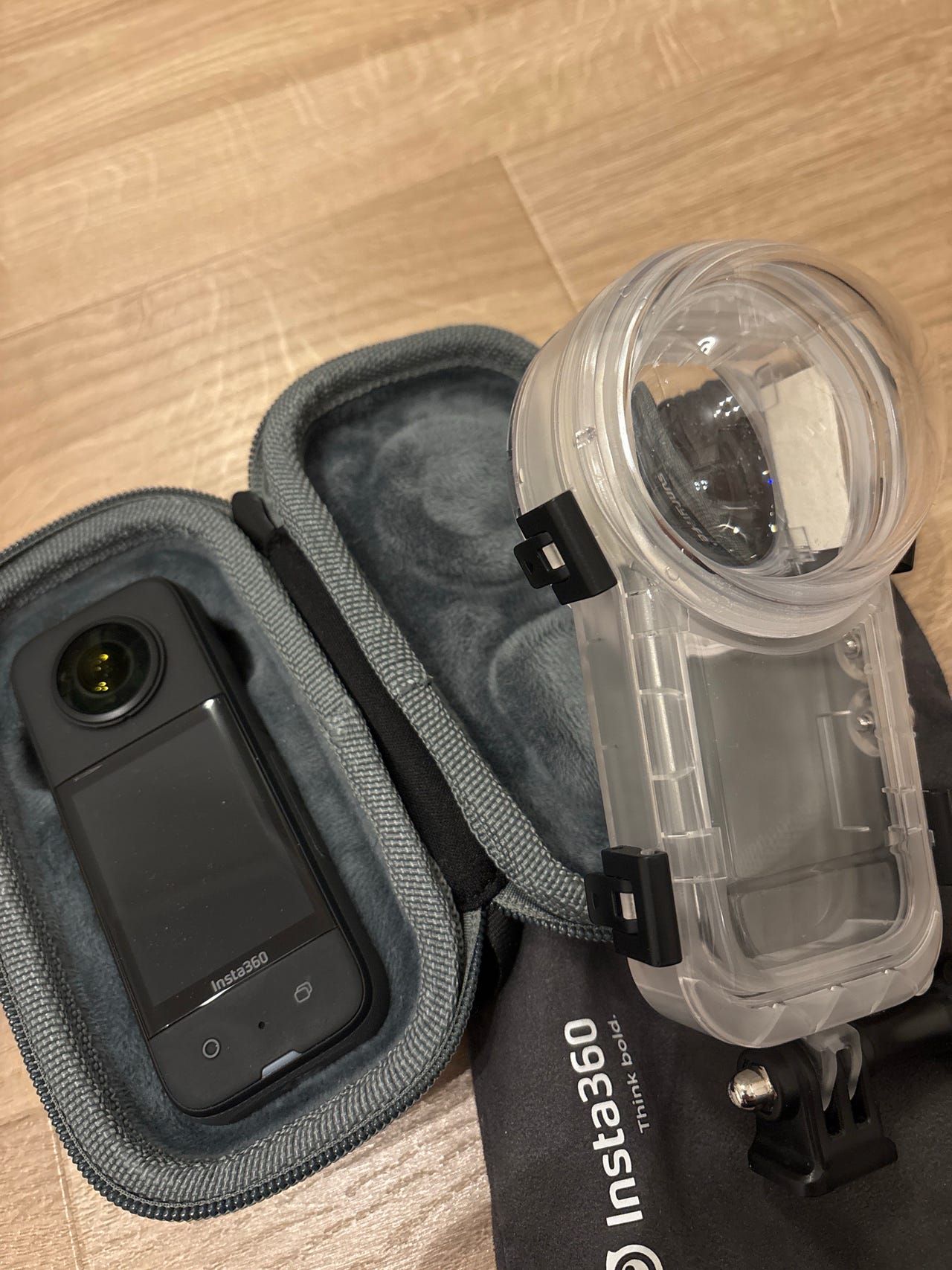 Insta360 X3 - 360 graders actionkamera og undervannshus Insta 360 ...