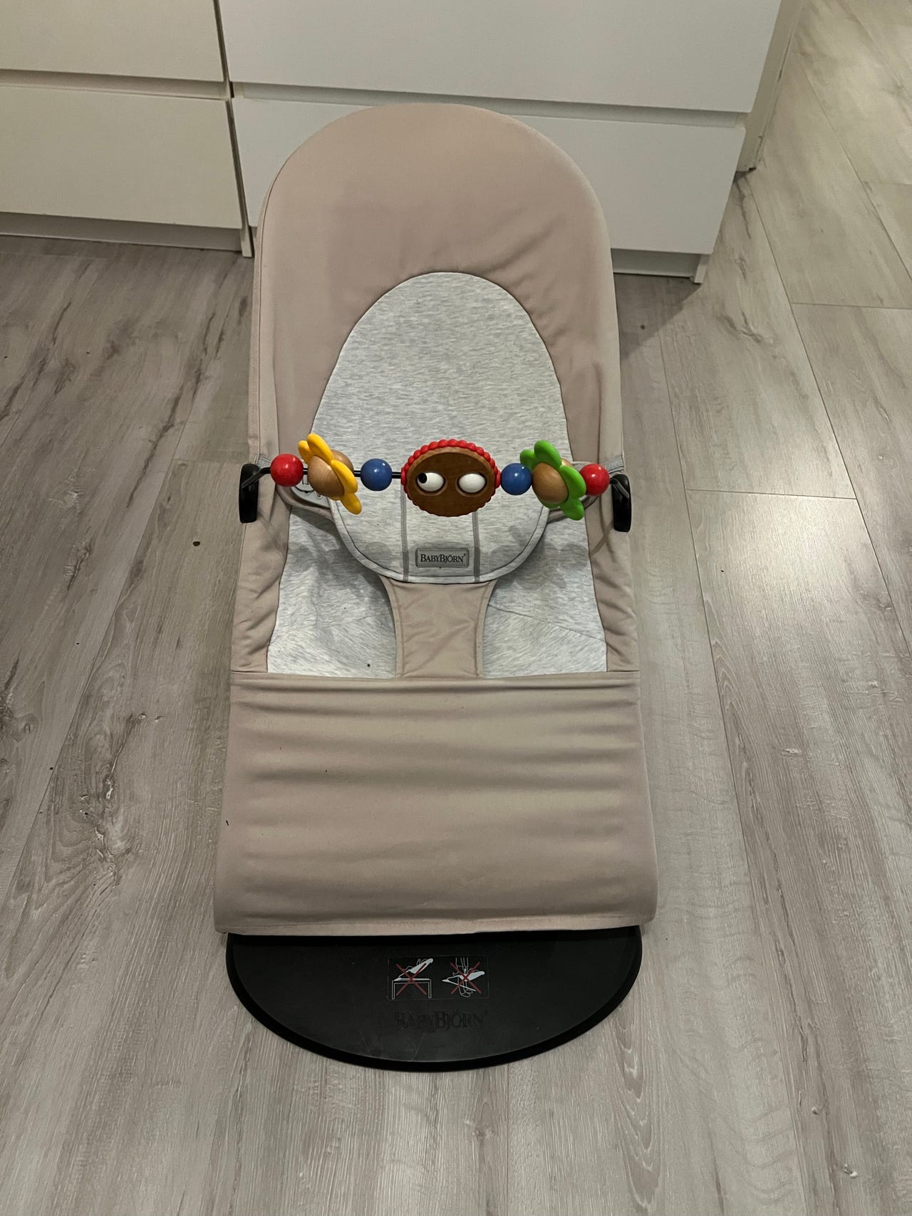 Babybjörn vippestol, følger også med leke ☺️ | FINN-torget