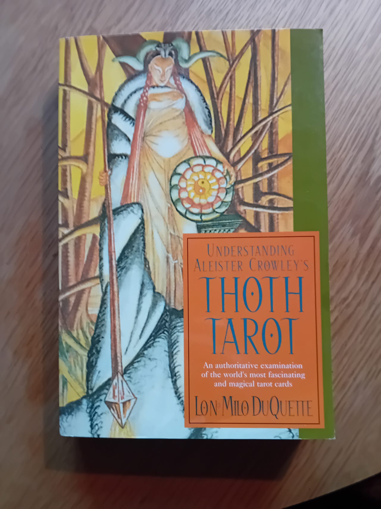 Thoth tarot bok | FINN-torget