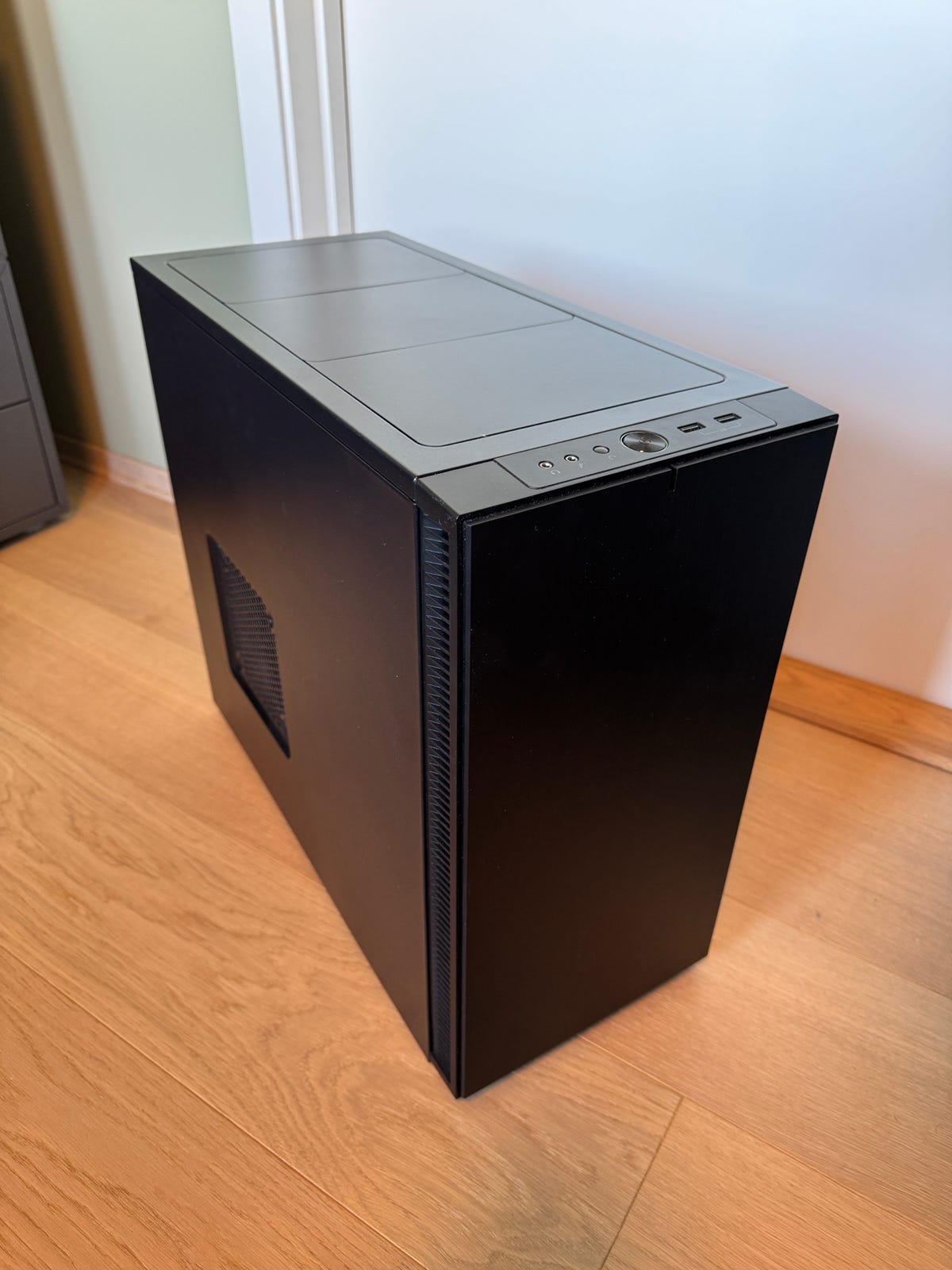Gaming PC - Rtx 2080ti, Intel i7 9700K, 32GB RAM, ASUS Z390-F | FINN-torget