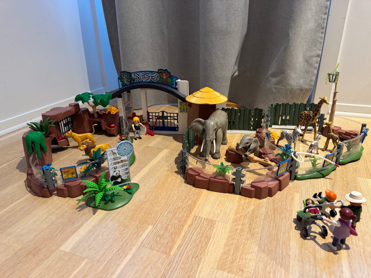 Playmobil Dyrehage Lekesett med dyr og figurer | FINN-torget