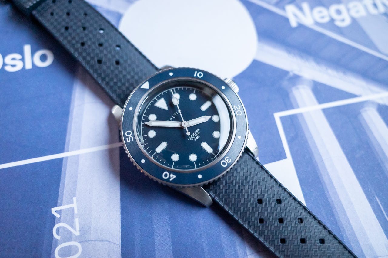 Baltic Aquaschape titanium | FINN-torget