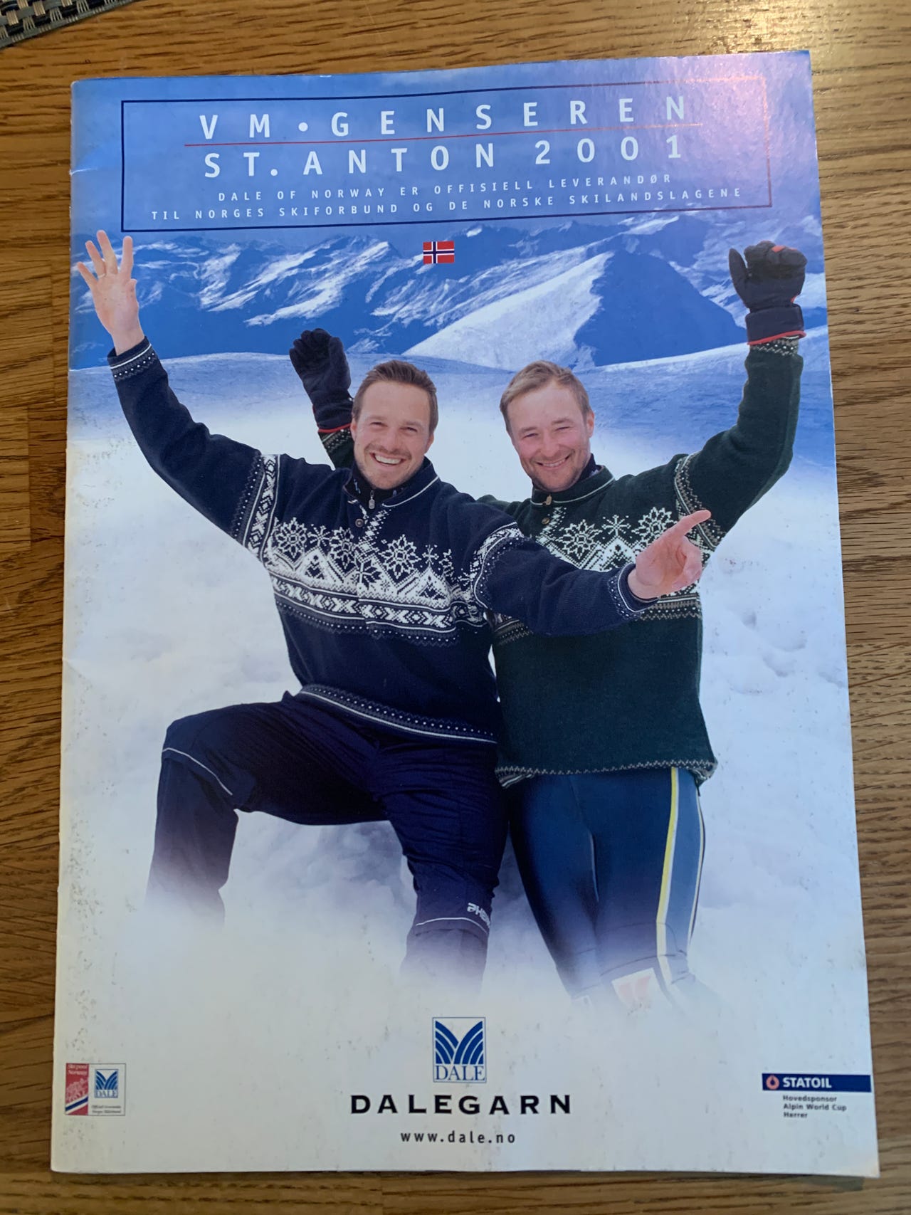 Retro strikkehefte - VM genser St. Anton 2001 | FINN-torget