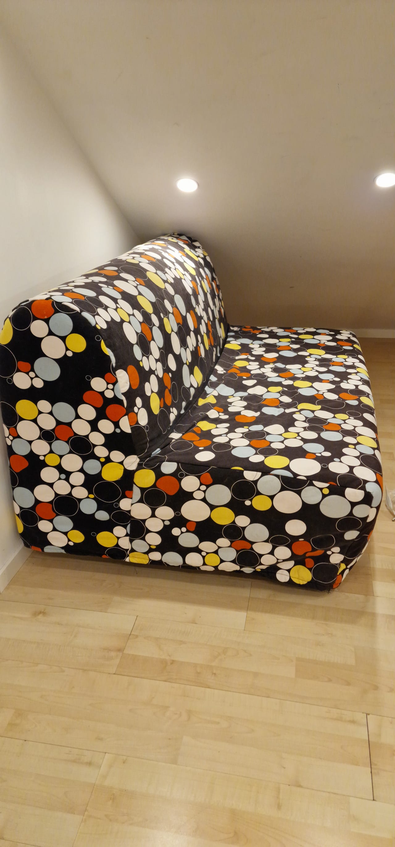 IKEA Sofa med mønstret trekk | FINN-torget