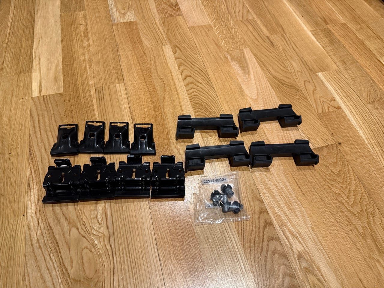 Thule Flush Rail Kit 186019 | FINN-torget