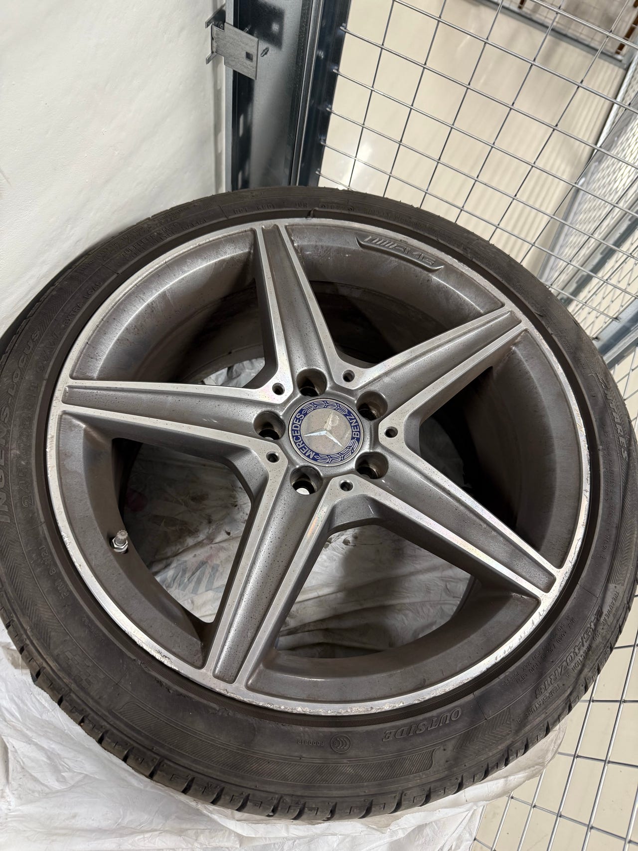 Mercedes Benz amg felger/dekk | FINN-torget
