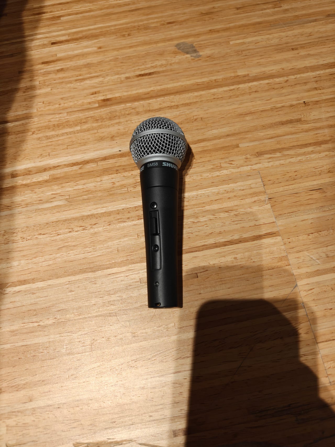 Shure SM58 med on/off switch selges! | FINN-torget