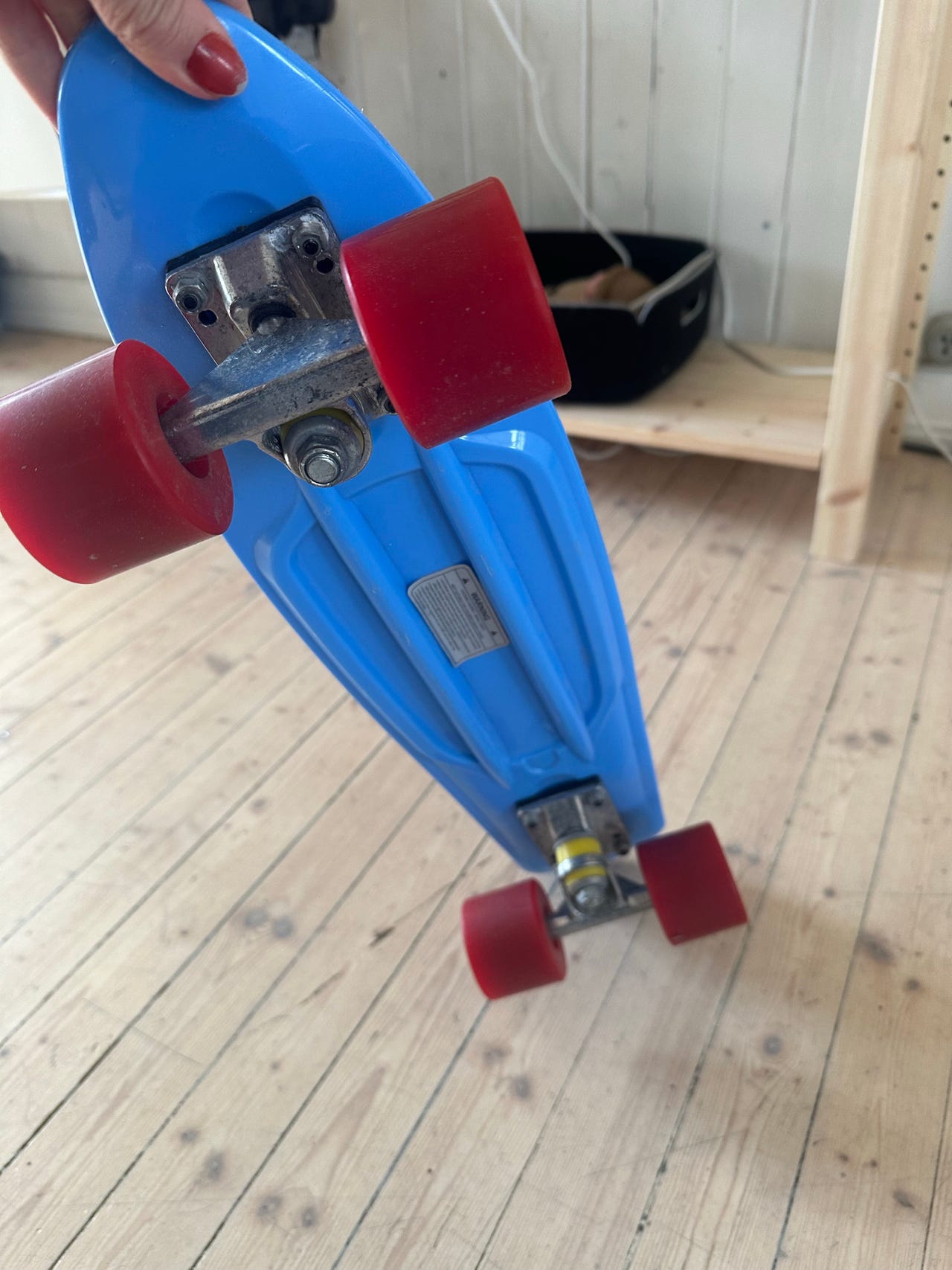 Penny Skateboards Penny Cruiser Skateboard Blå med røde hjul | FINN-torget