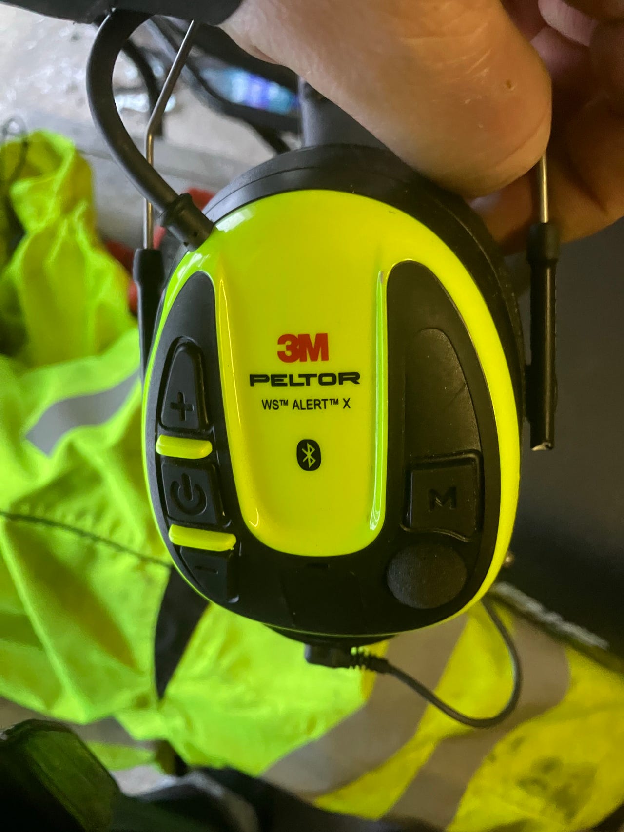 3M Peltor WS Alert X hørselsvern med Bluetooth gul | FINN-torget