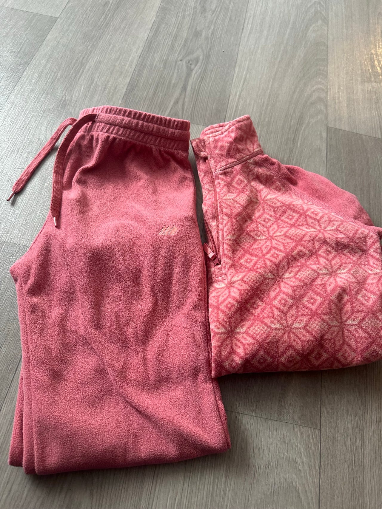 Skogstad fleece sett str. 122 rosa | FINN-torget