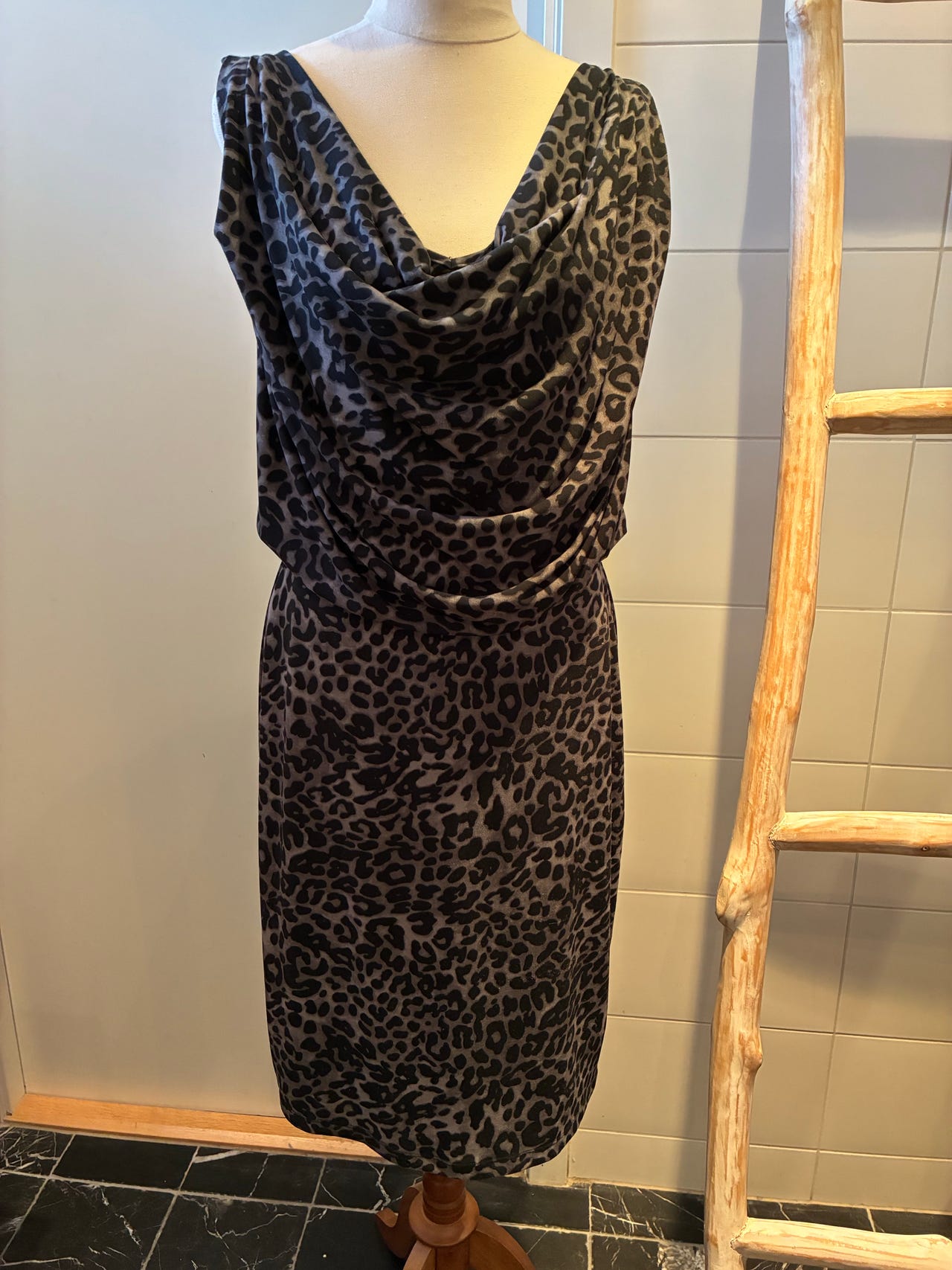 B.Young leopard leoprint Tessa kjole str 40 | FINN-torget