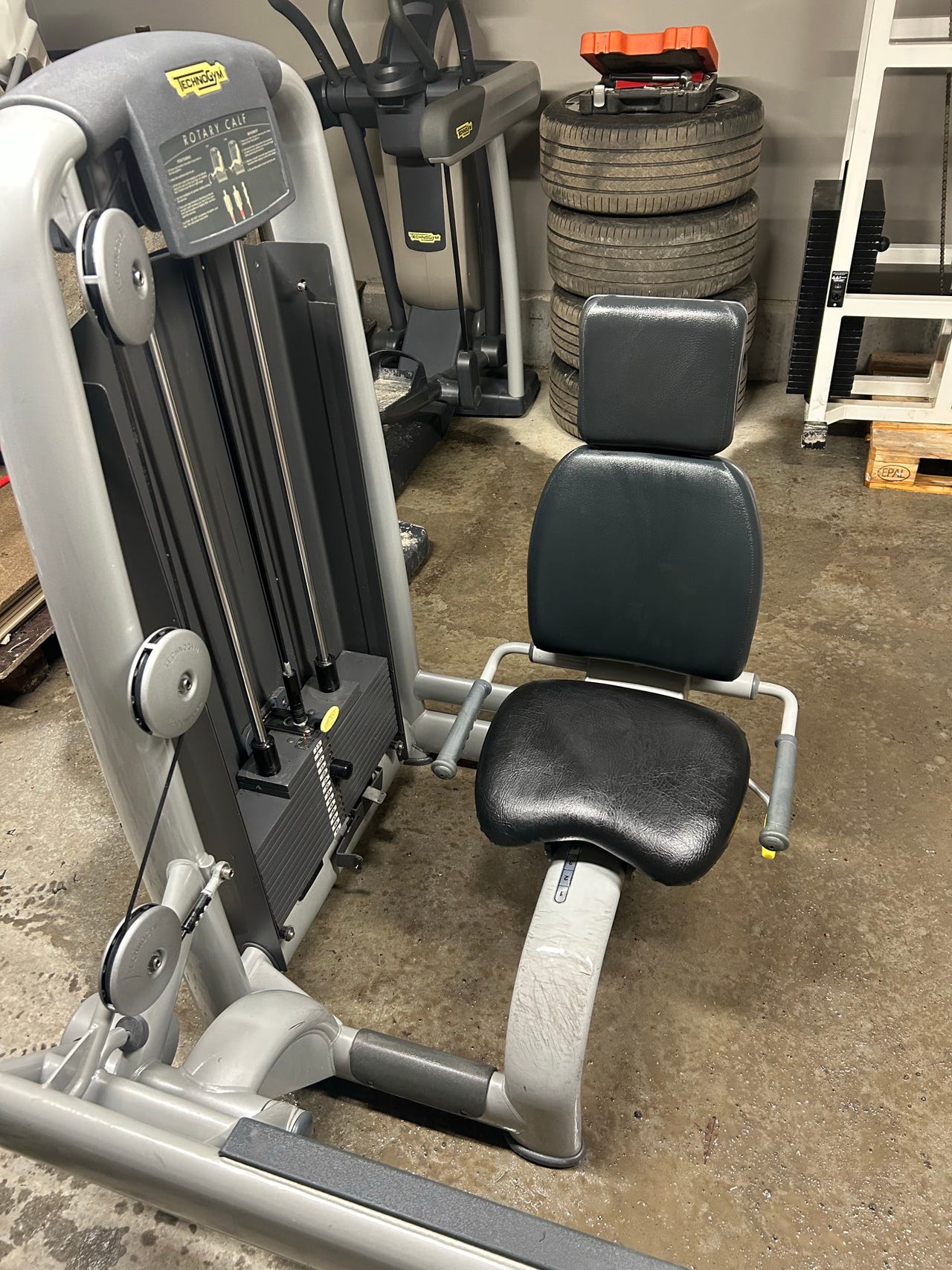 Technogym Selection Rotary Calf treningsapparat leggmaskin | FINN-torget