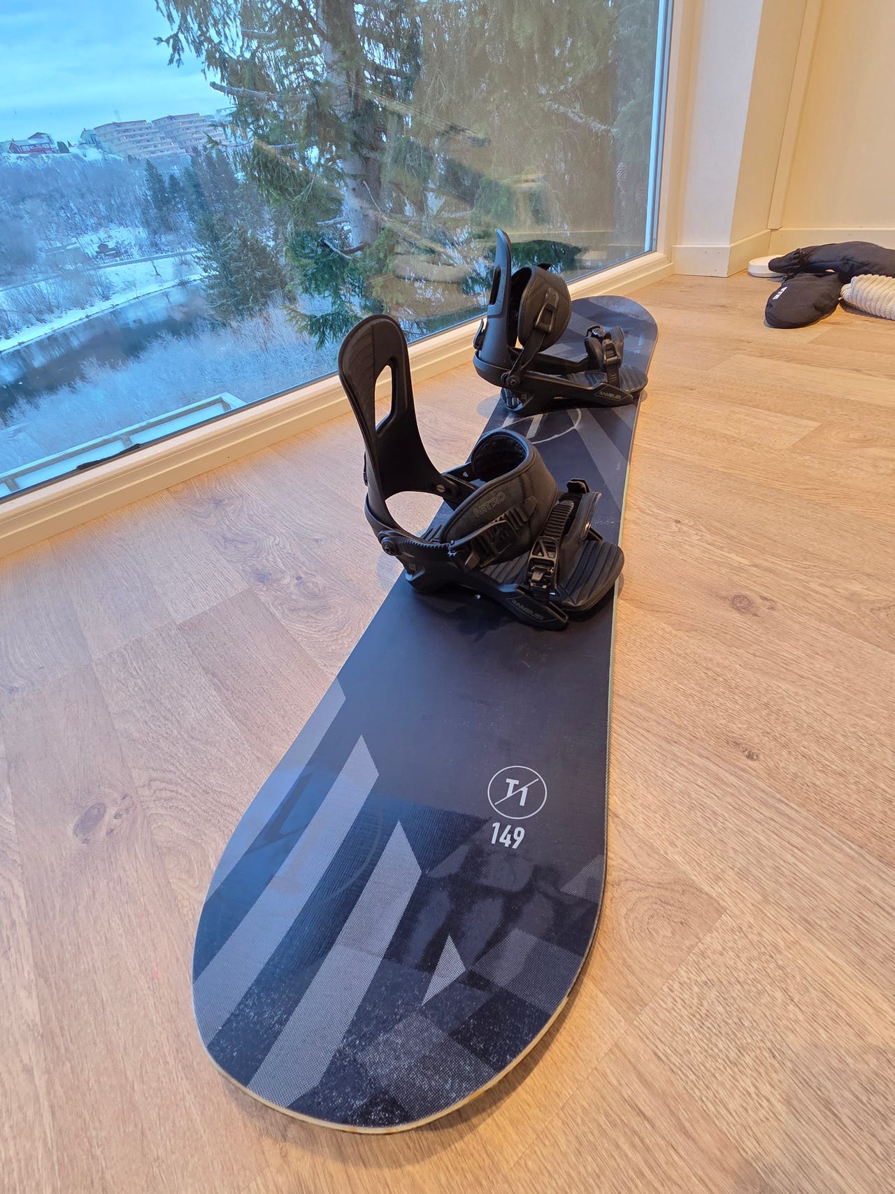 Nitro snowboard T1 149 cm med bindinger svart | FINN-torget