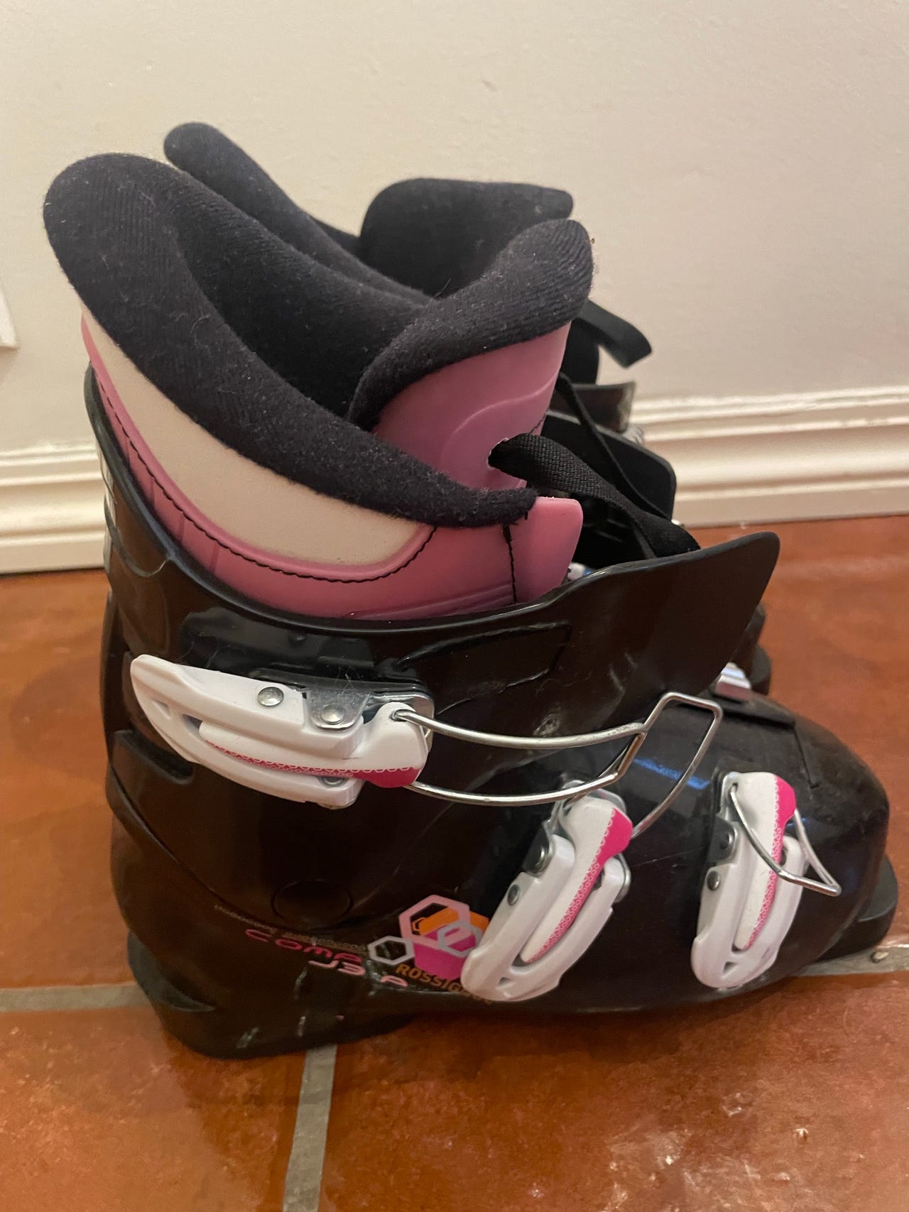 Rossignol Comp J3 alpinstøvler 22.5 svart rosa | FINN-torget