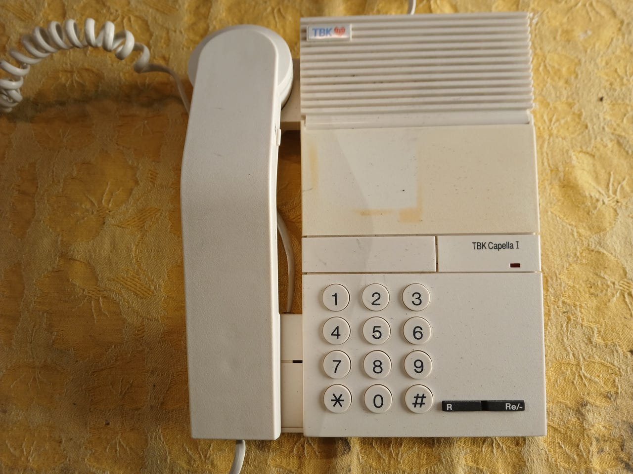 Vintage TBK Capella I O – Klassisk analog retro-telefon fra Televerket ...