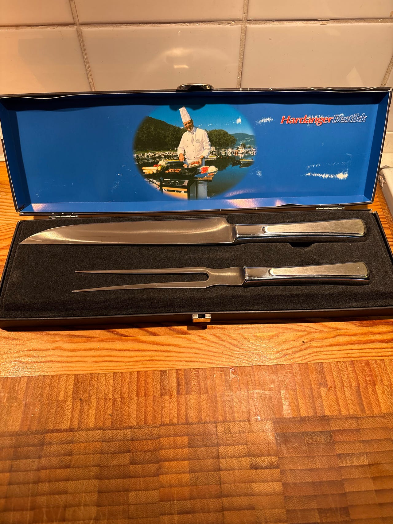 Hardanger Bestikk tranchersett kniv og gaffel rustfritt stål | FINN-torget