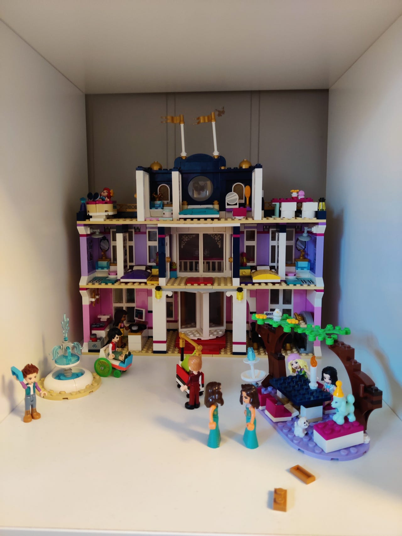 LEGO Friends - stor pakke selges samlet | FINN-torget