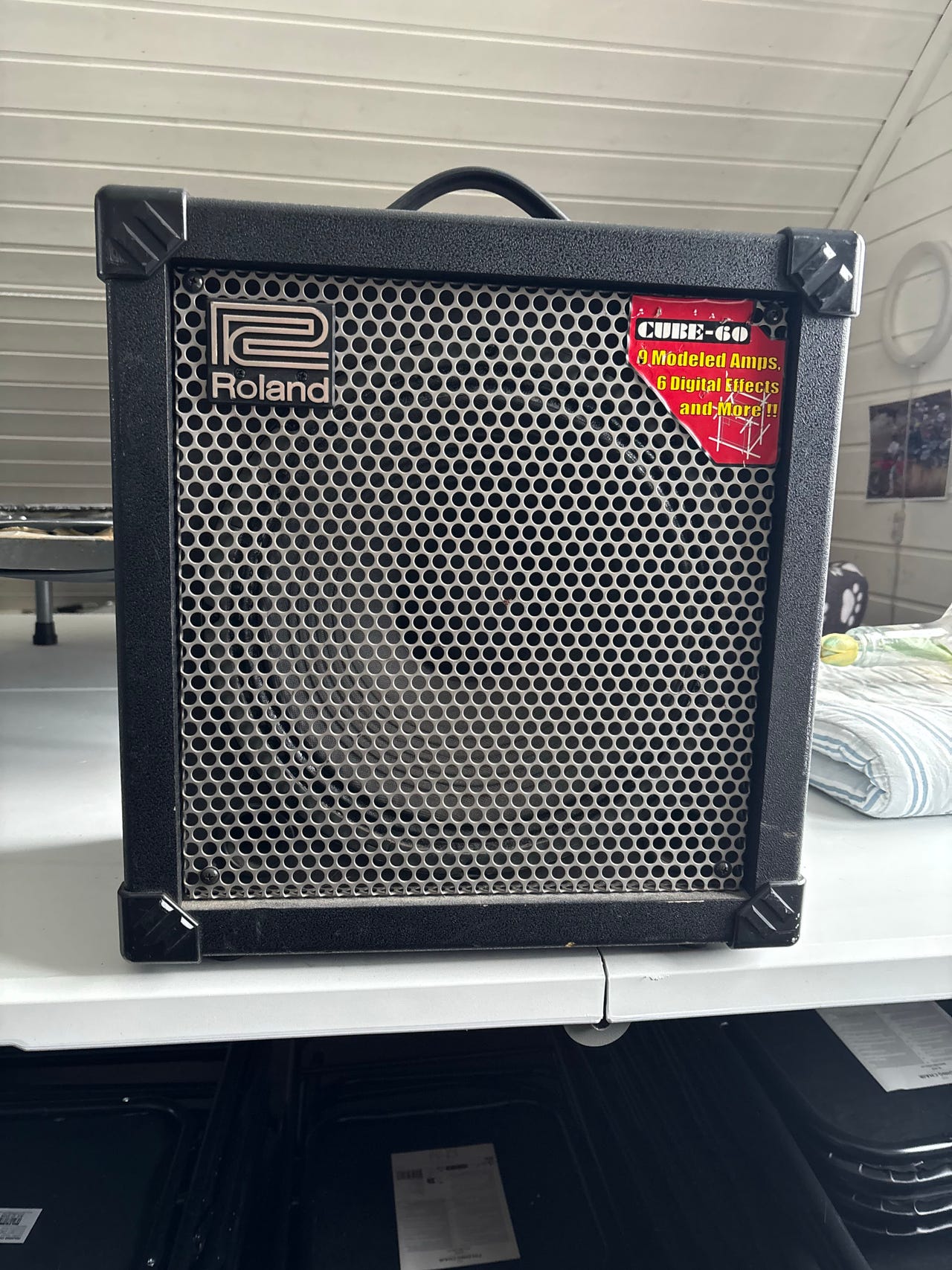 Roland Cube 60 watt med en 12 tommer | FINN-torget