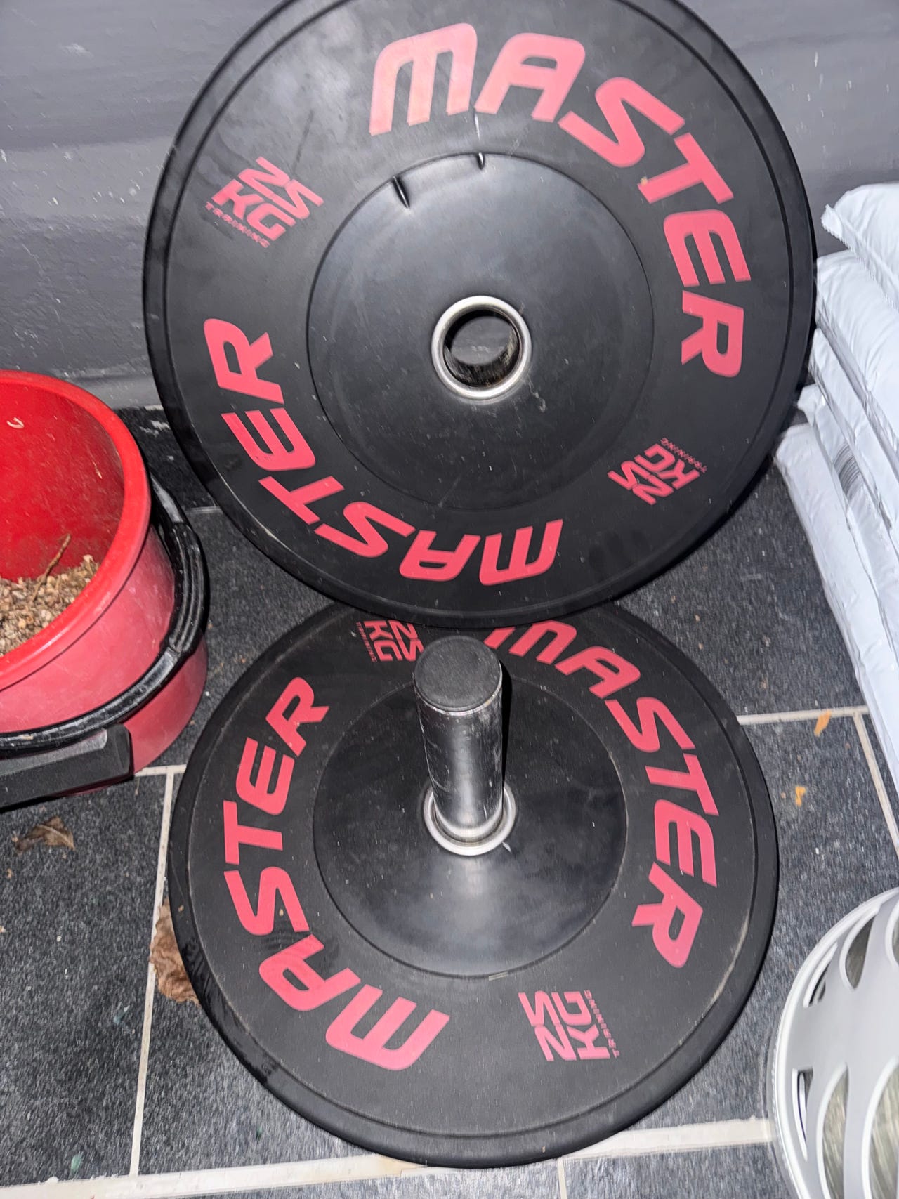 2x 25Kg MASTER vektskiver i god tilstand | FINN-torget