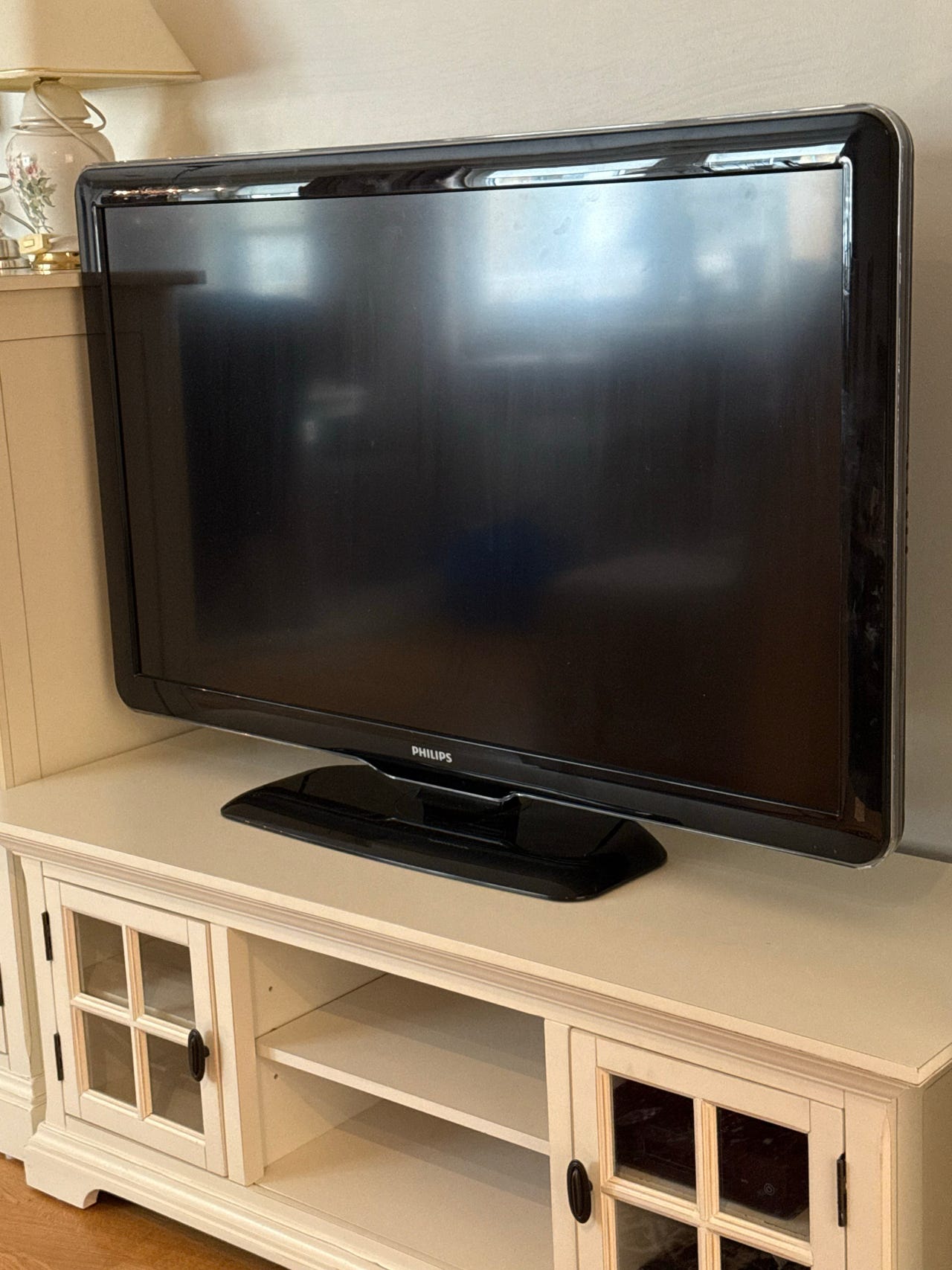 Philips TV, reservert til BK! | FINN-torget