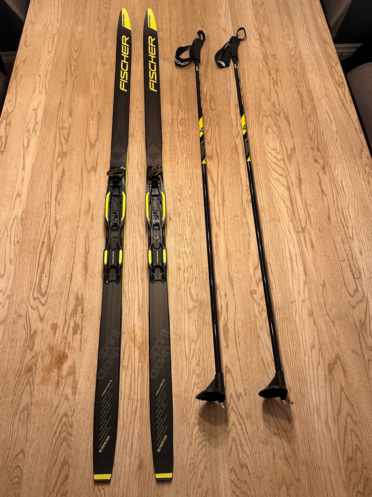 Fischer Sprint Crown smørefri 150cm langrennsski med staver 125 cm ...