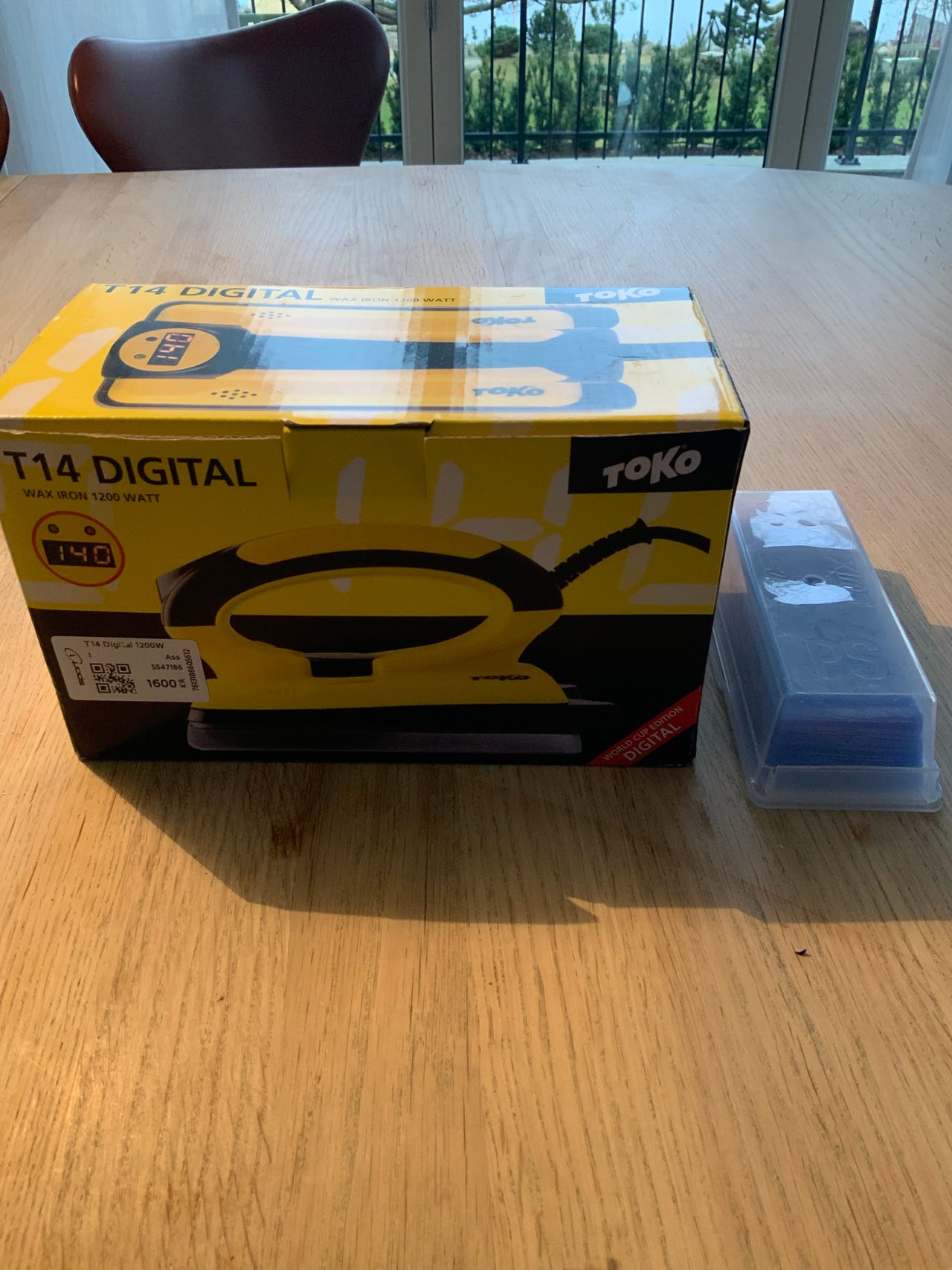Toko T14 Digital Wax Iron 1200 watt (smørejern) og Swix Pro PS6 Blue ...
