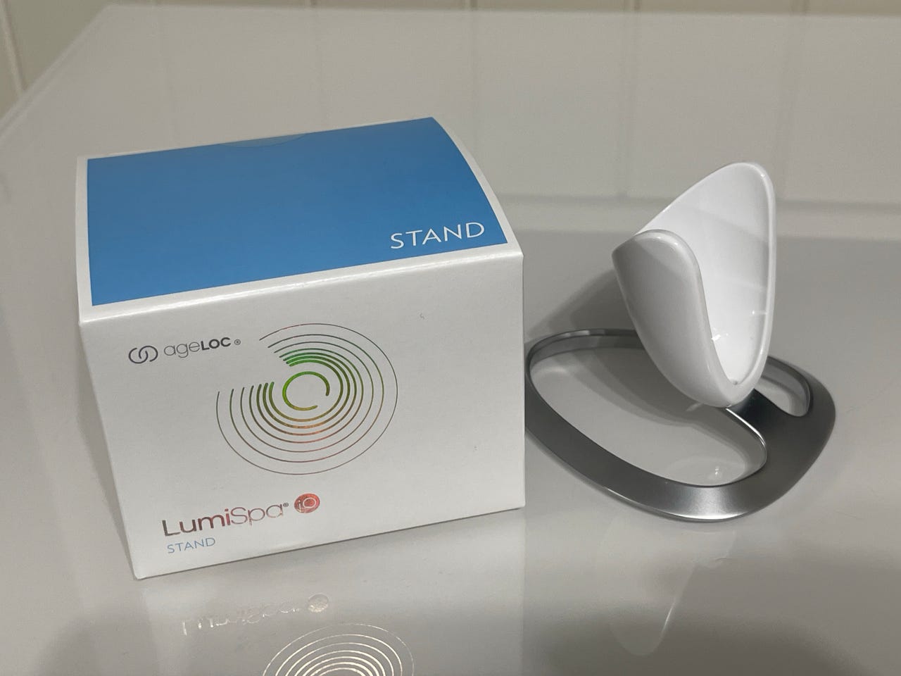ageLOC LumiSpa iO stand stativ hvit/silver | FINN-torget