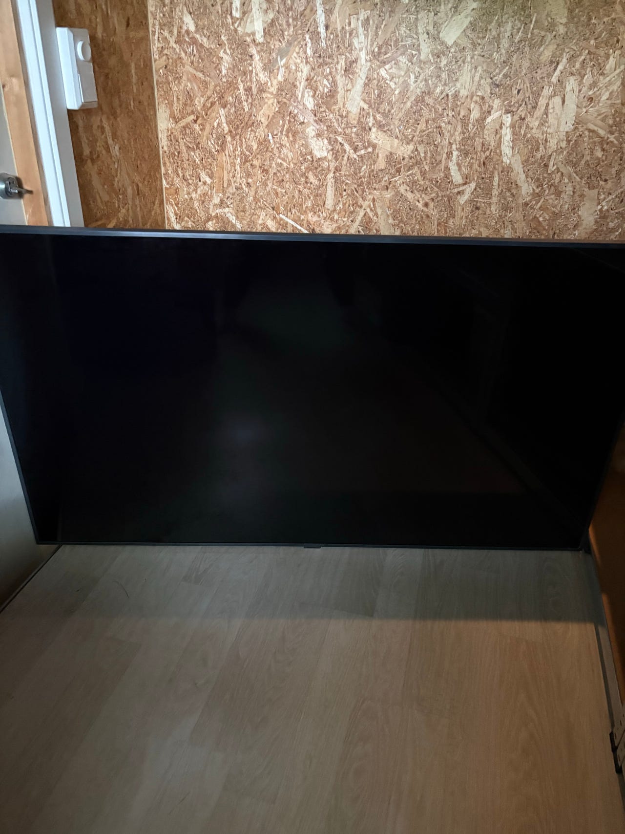 Samsung 65” 4K Smart-TV (UE65RU8005) | FINN-torget