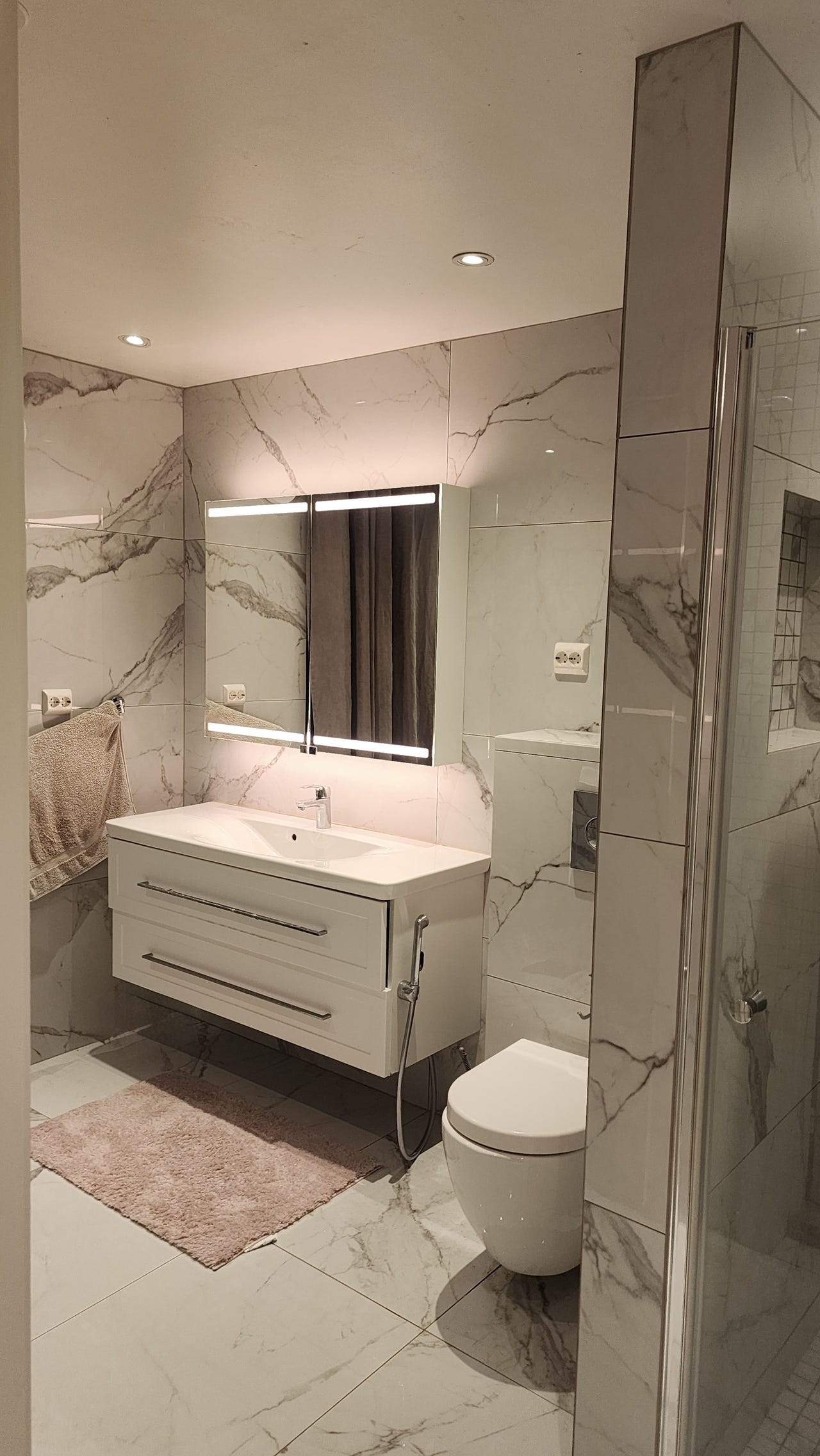 Romslig Enebolig med vennlig beliggenhet | FINN eiendom