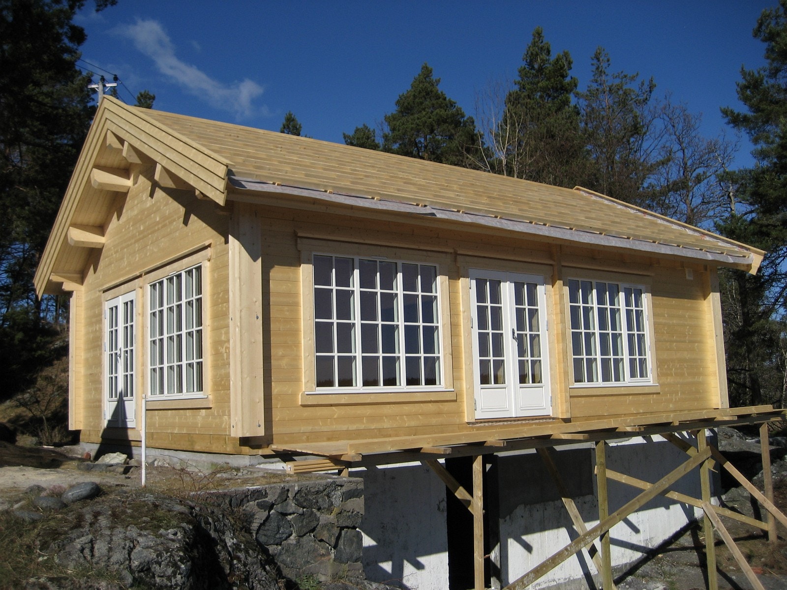 Liten hytte / stort anneks | FINN-torget