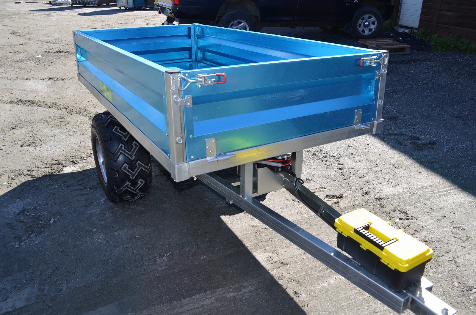 ATV HENGER MED EL.HYDR. TIPP | FINN torget