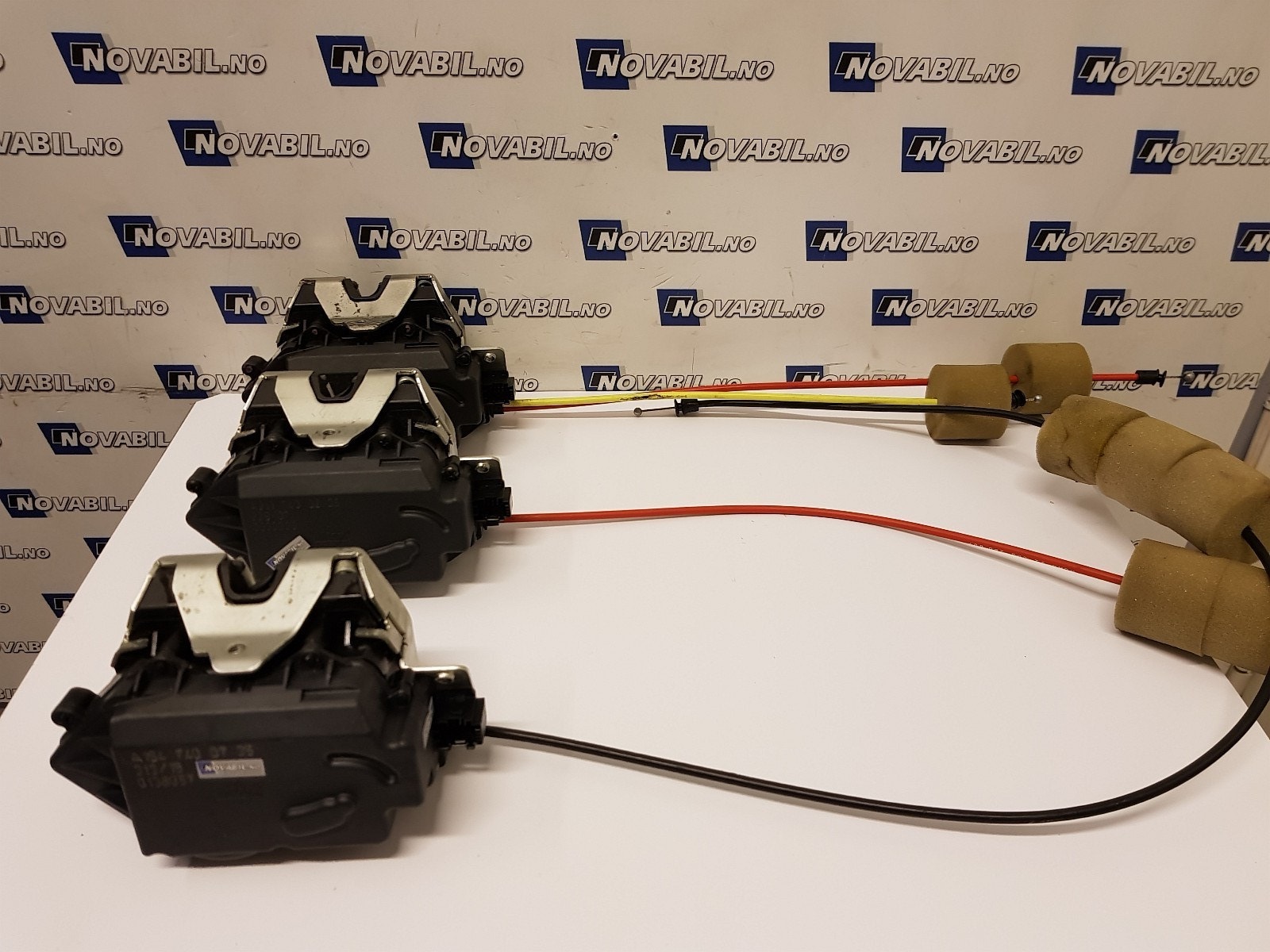 Mercedes Benz: E / ML / GL / R klasse ,bakluka låser ,baklukelås ...