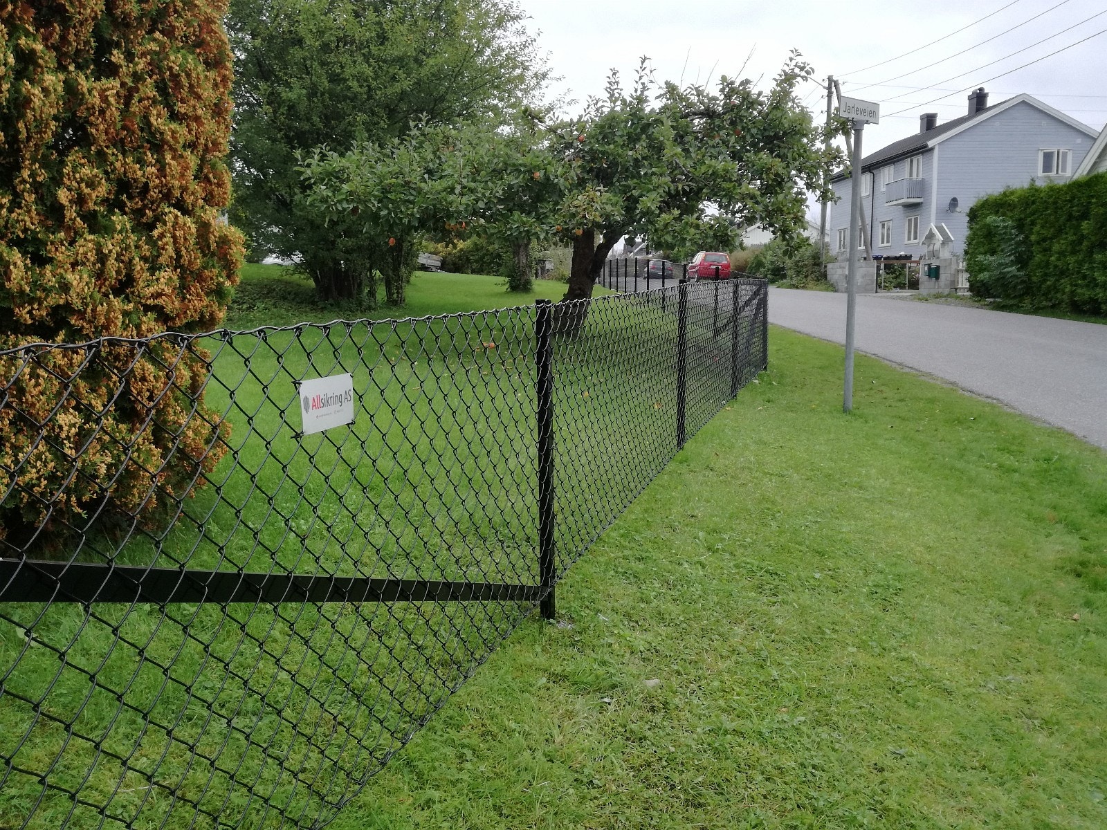 Flettverksgjerde - tregjerde - palisadegjerde | FINN-torget