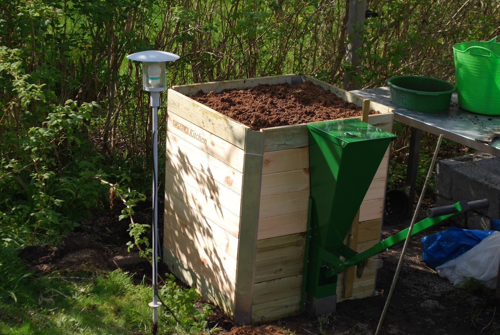 Embla Kompost 360L kompostbinge - enklere og rensligere kompostering ...