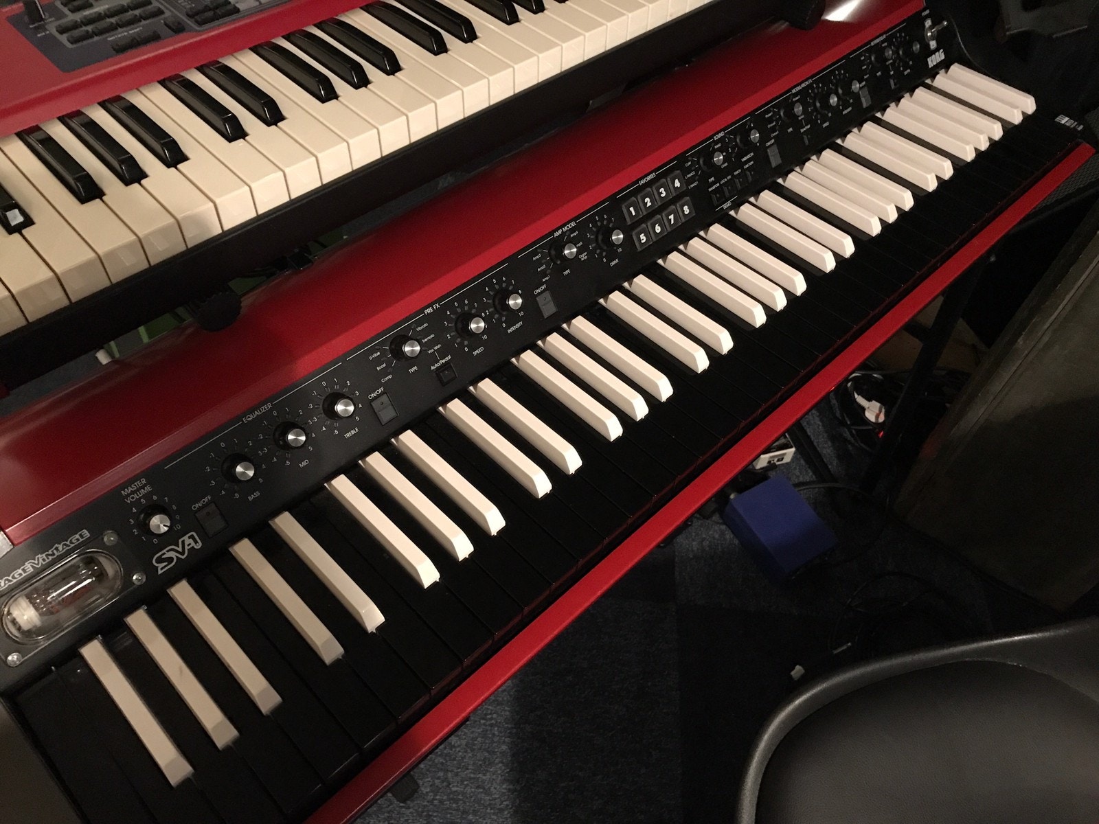 Is a black-keyed Korg SV1 "rarer" than a white-keyed version? : r/piano