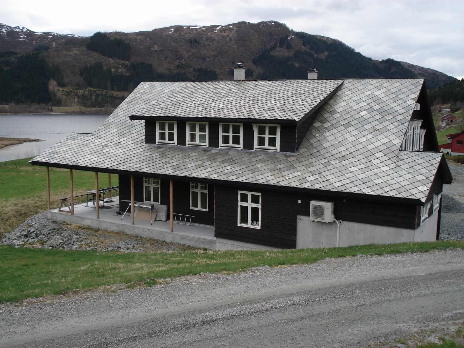 Skiferstein (tak): Høy kvalitet Altaskifer | FINN-torget