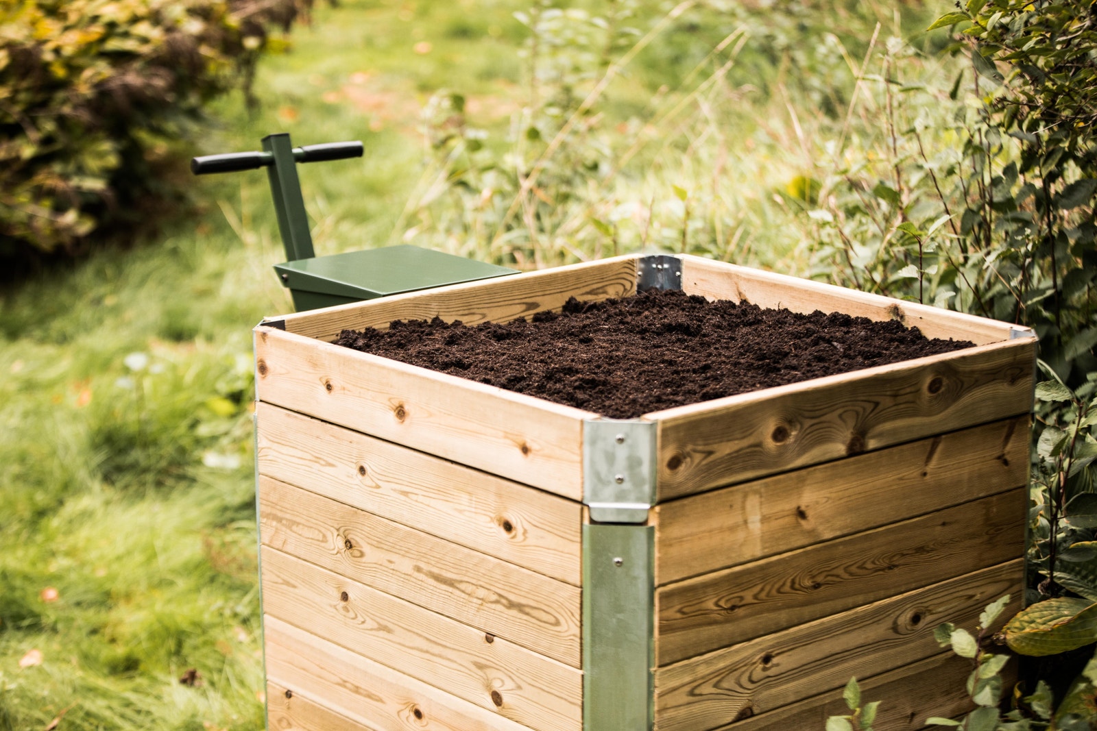 Embla Kompost 360L kompostbinge - enklere og rensligere kompostering ...