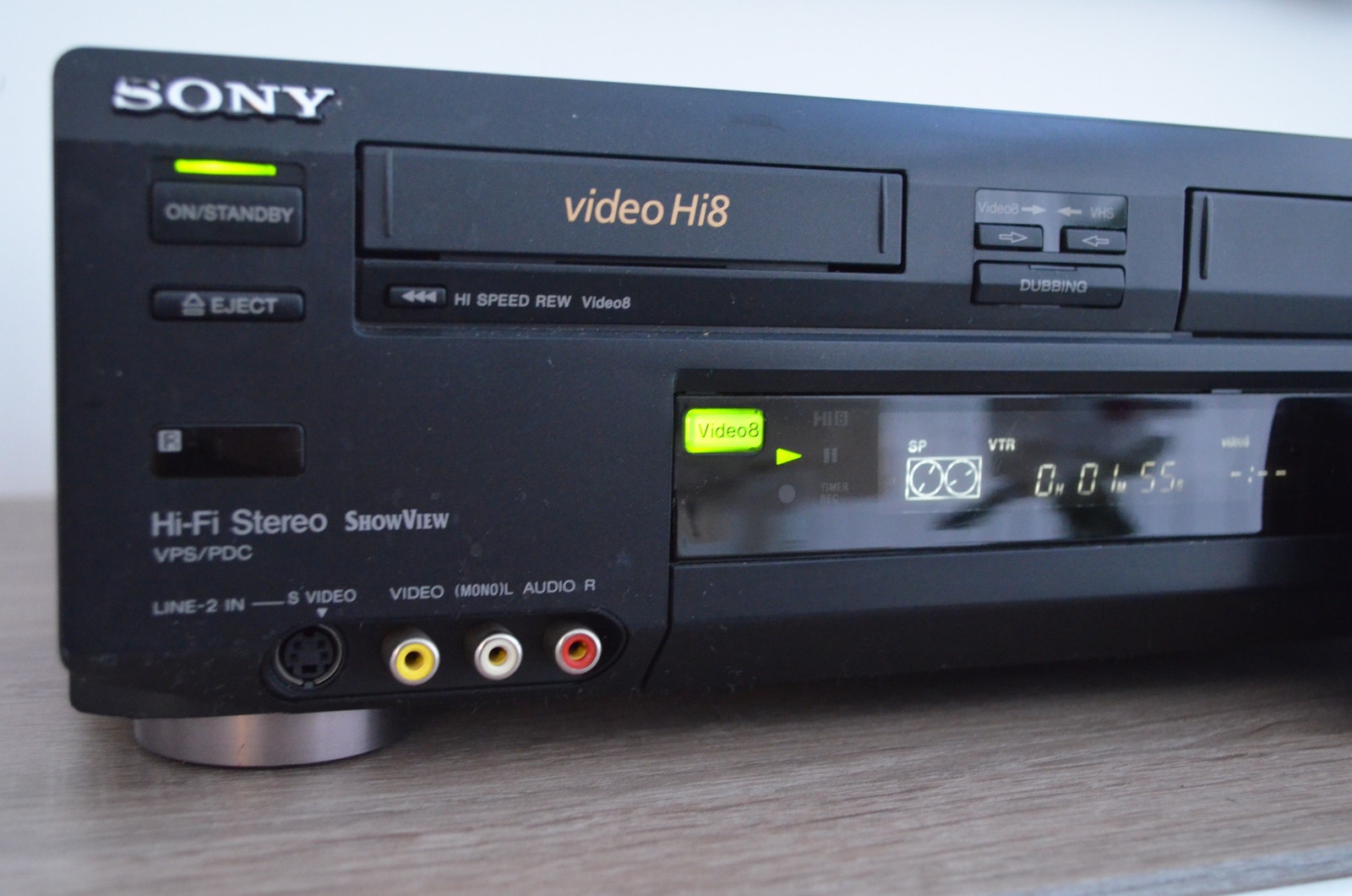 VHS og Hi8/Video8 spiller med overføring funksjonalitet. Topp modell ...