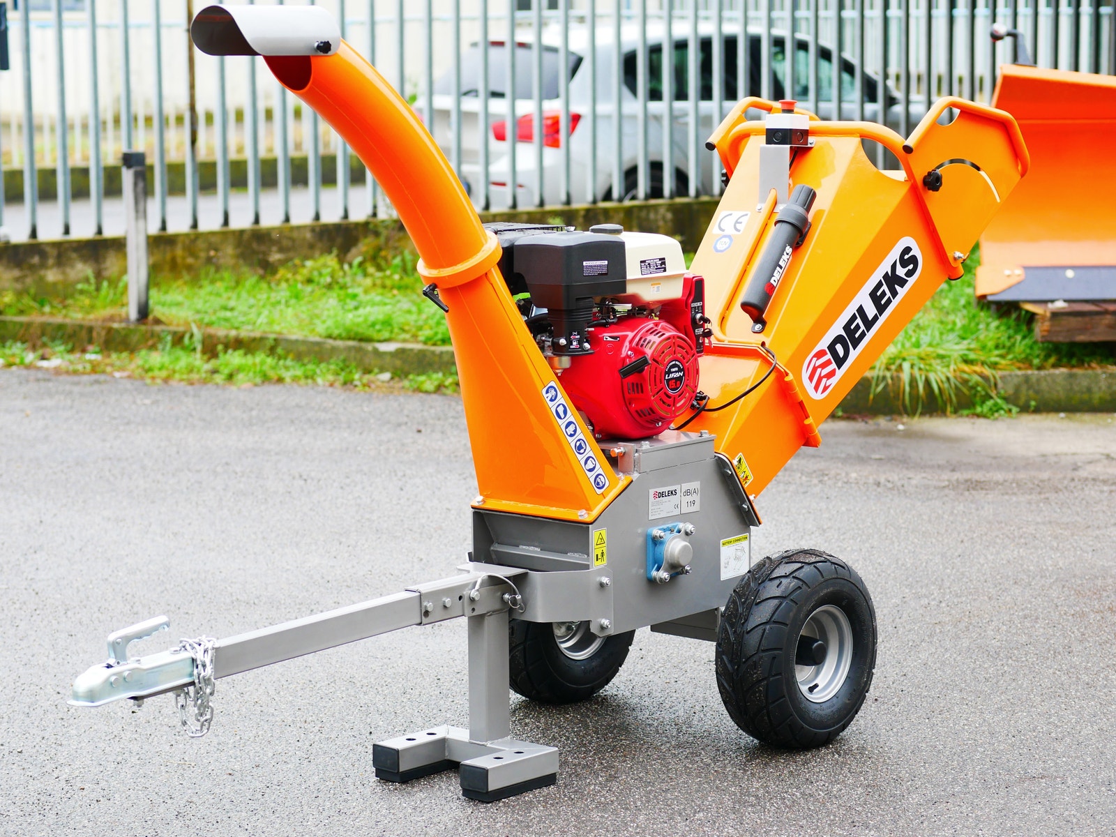 Deleks DK-800 Profesjonell fliskutter, bio kompostkvern PROMO! | FINN ...