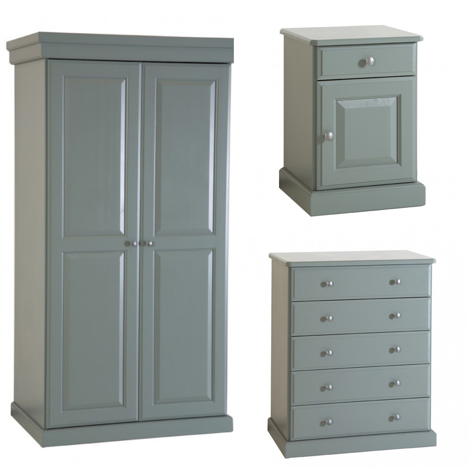 Norskproduserte garderobeskap i heltre furu | FINN.no