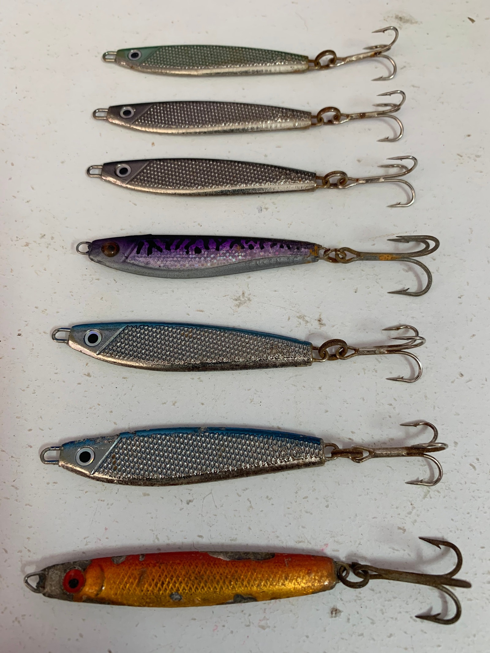 Sluker, spinner, jigger, kroker og annet fiskeutstyr selges | FINN-torget