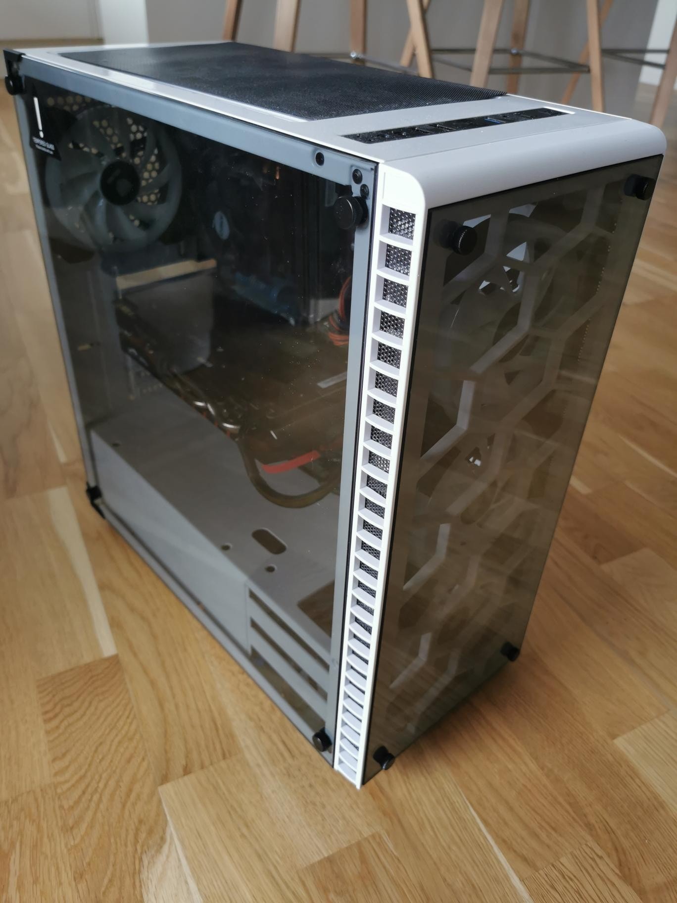 Stasjonær gaming PC | FINN.no